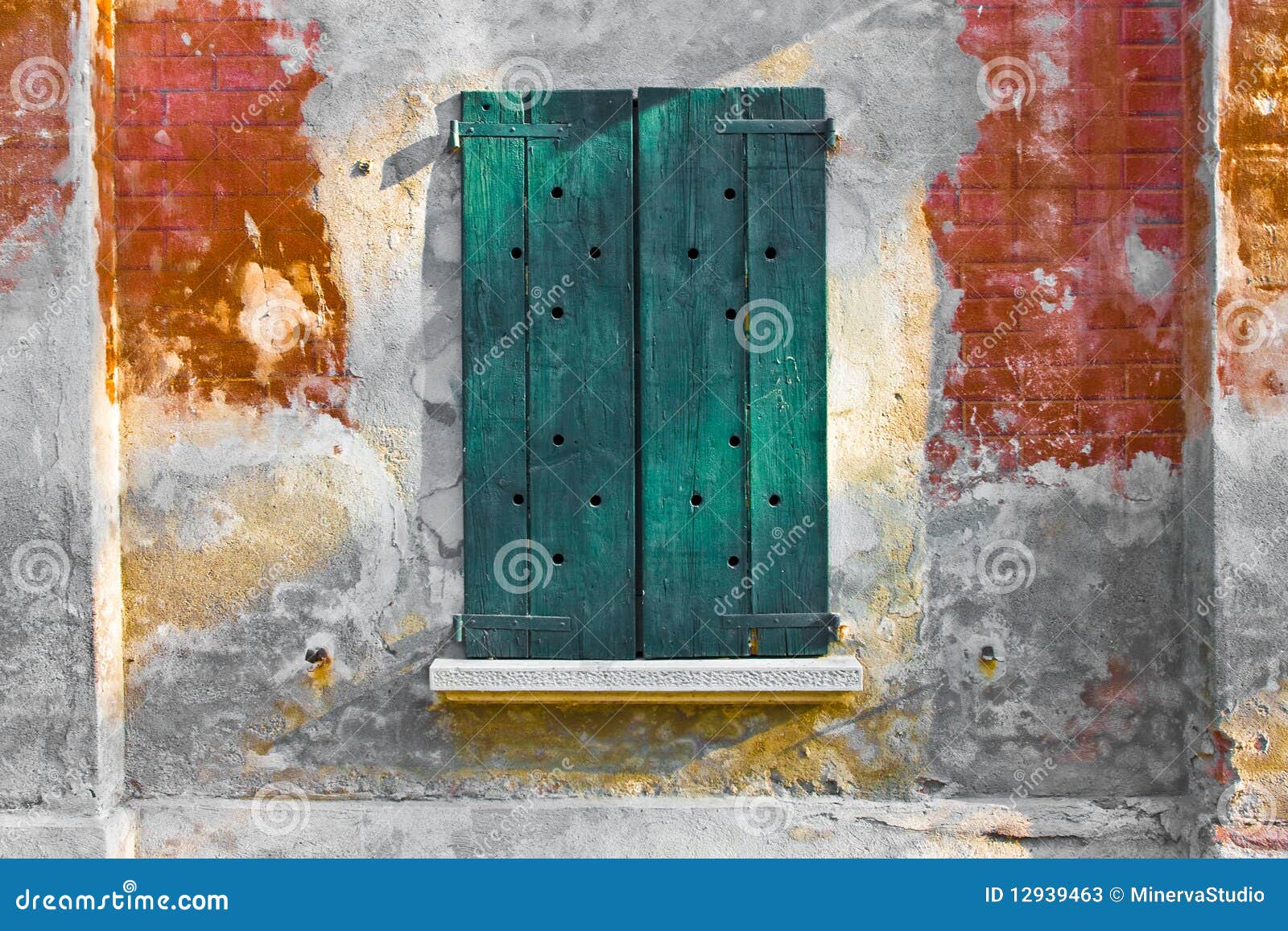 Grungy wooden window stock image. Image of backdrop, cement - 12939463
