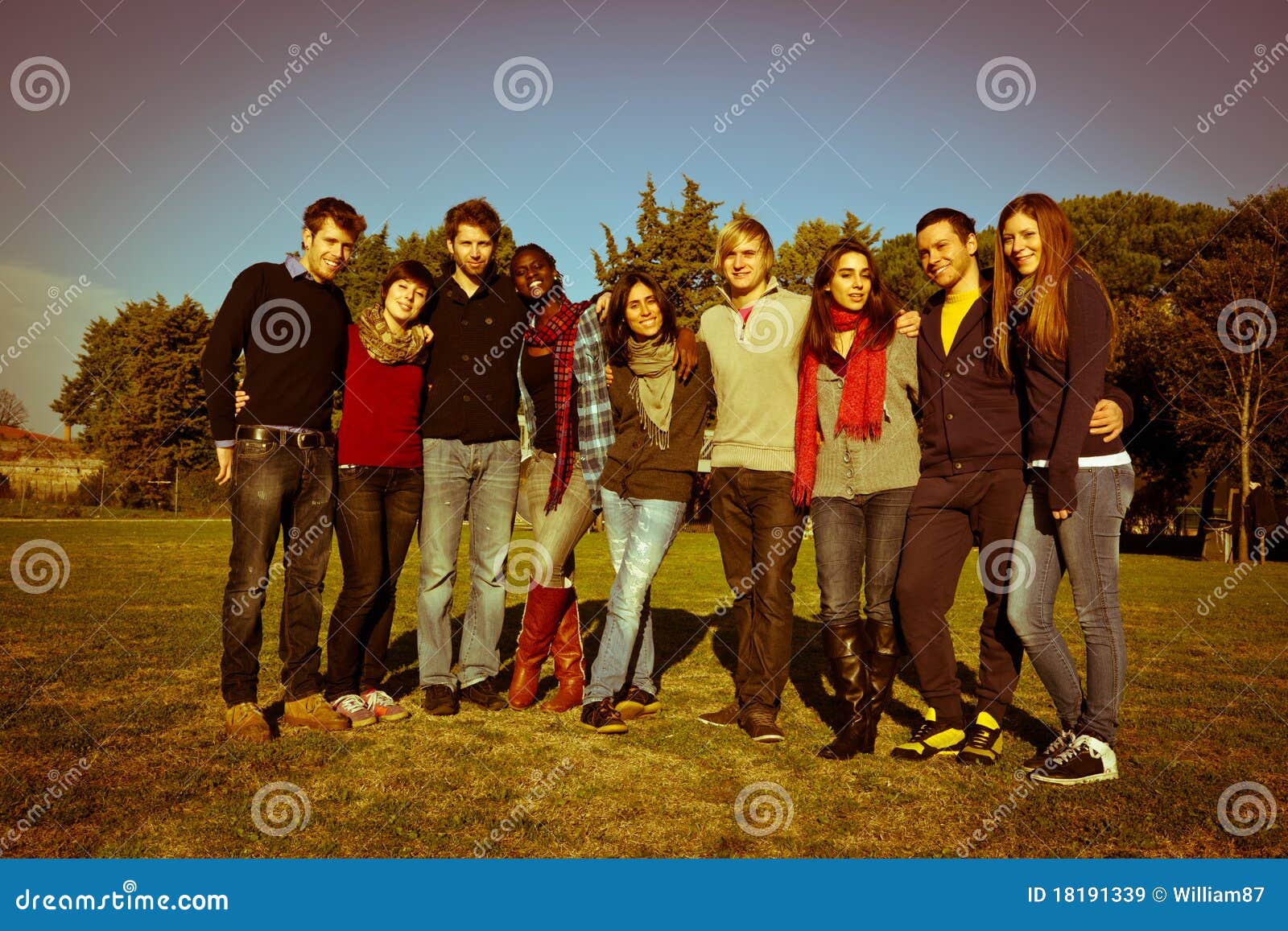 Gruppe von Personen stockbild. Bild von entspannung, schön - 18191339