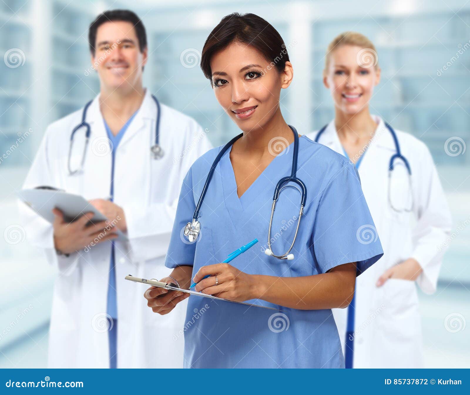 Gruppo Dell'infermiere Di Medico Fotografia Stock - Immagine di ...