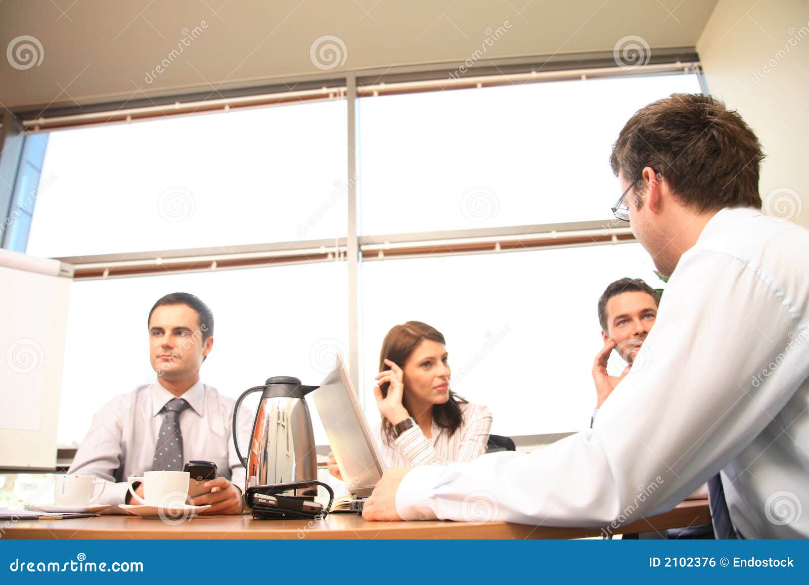 Gruppo Di Discussione Di Affari Fotografia Stock - Immagine di ...