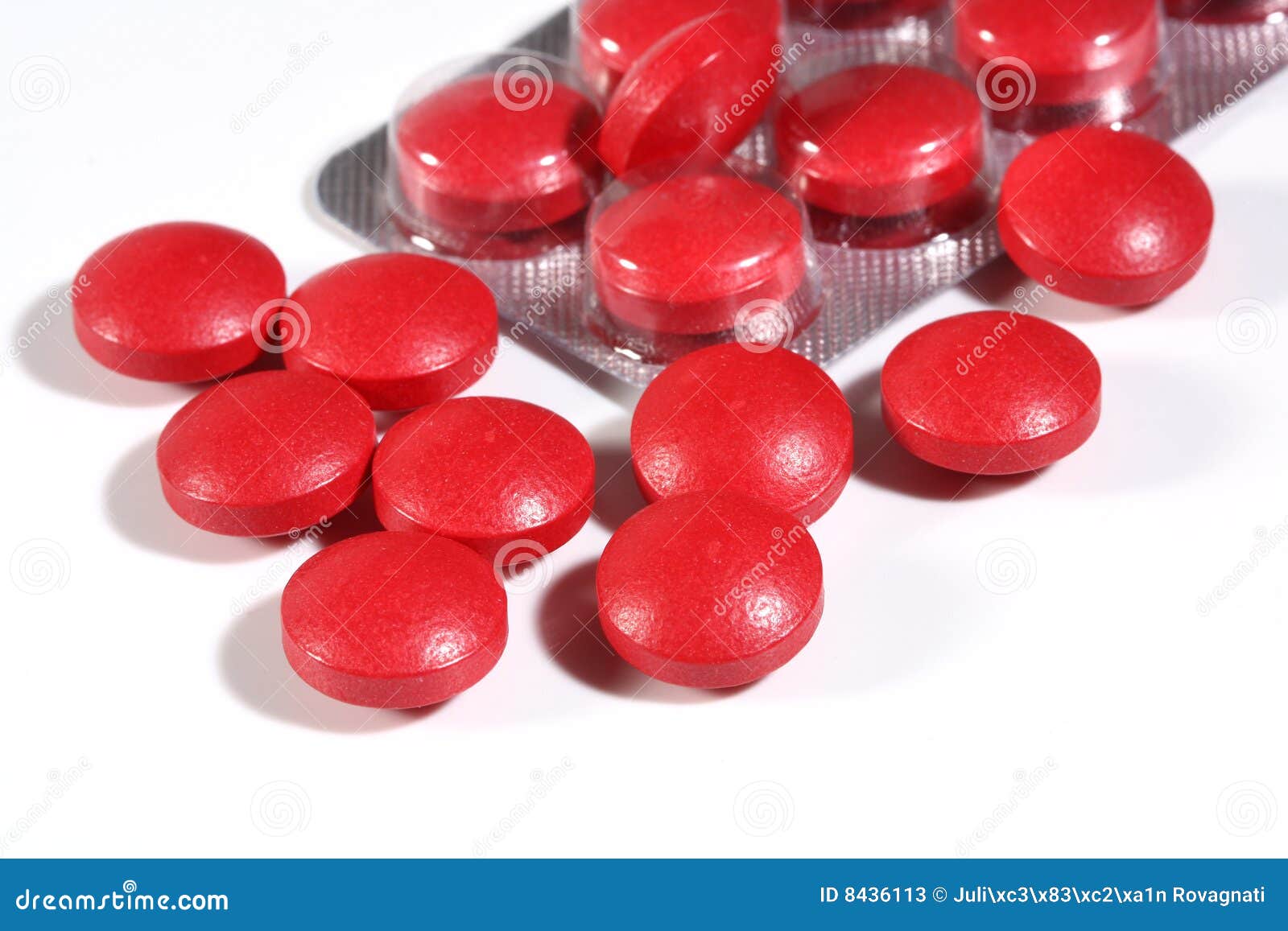 Gruppo Di Pillole Rosse Della Medicina Immagine Stock - Immagine di ...