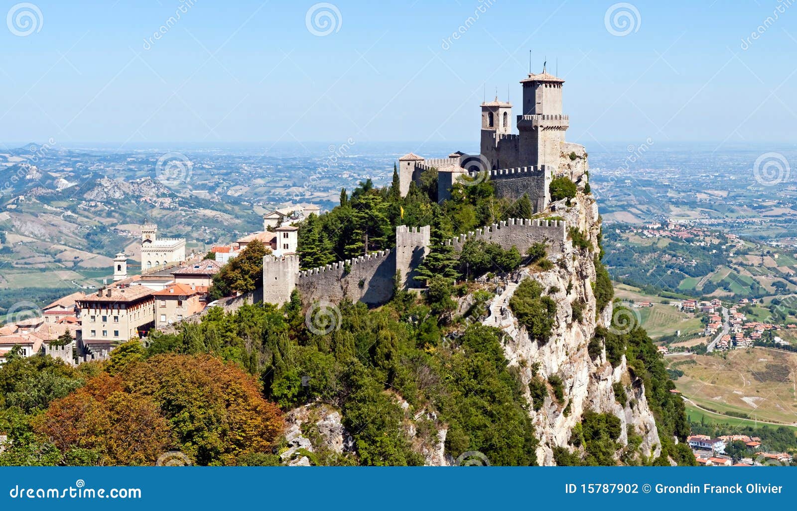 Guaita fortress stock photo. Image of mountain, guaita - 15787902