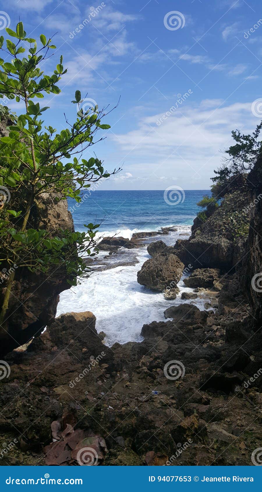 Guajataca imagen de archivo. Imagen de costa, océano - 94077653
