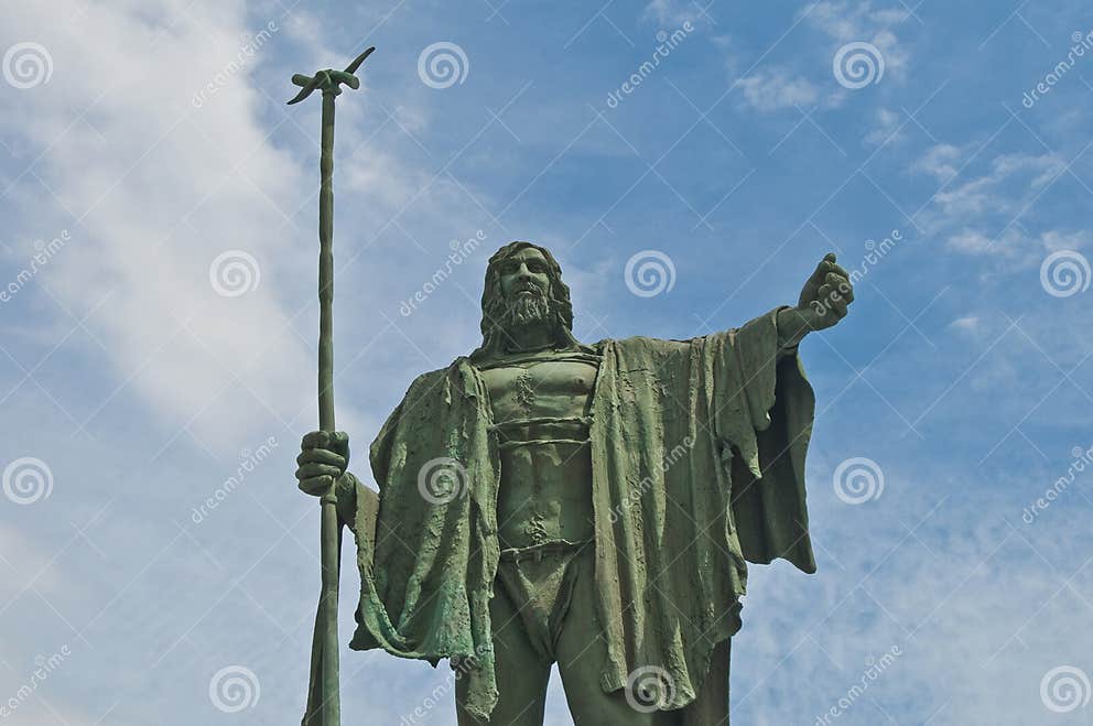 Guanches indians statues stock image. Image of aborigine - 15784547