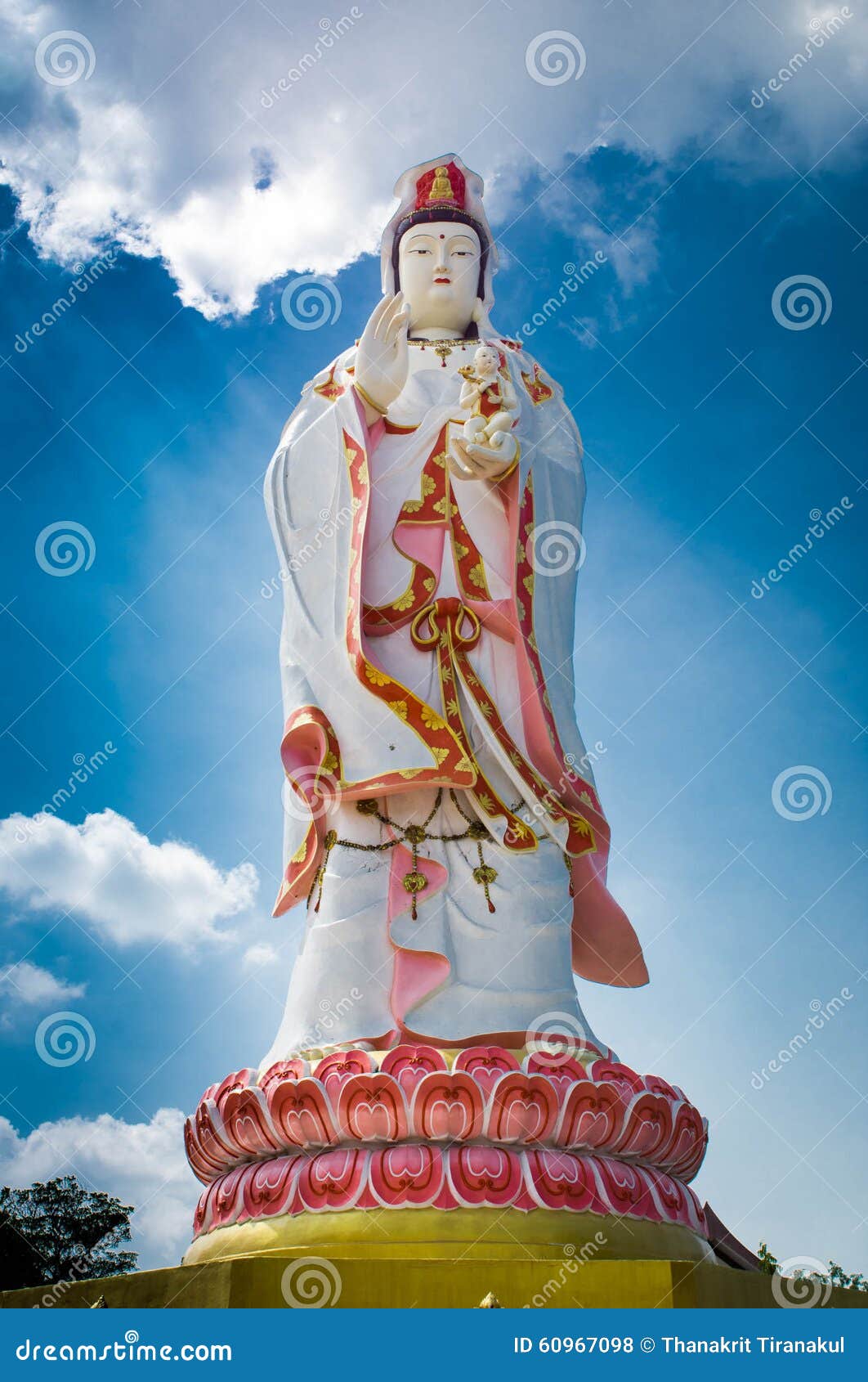 Guanyin foto de archivo. Imagen de deidad, misericordia - 60967098