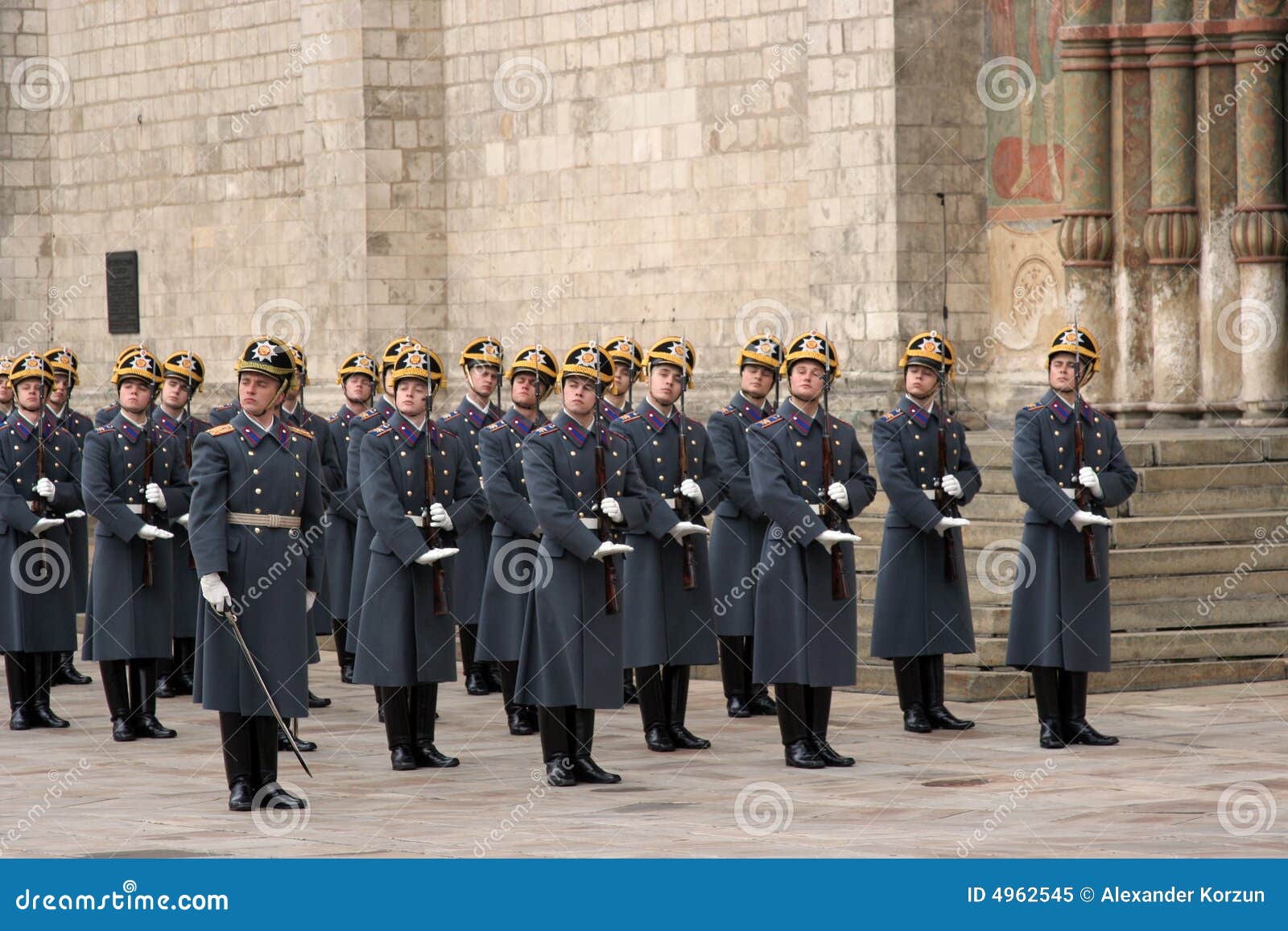 Guard of the Moscow Kremlin-5 Editorial Image - Image of honor, palace ...