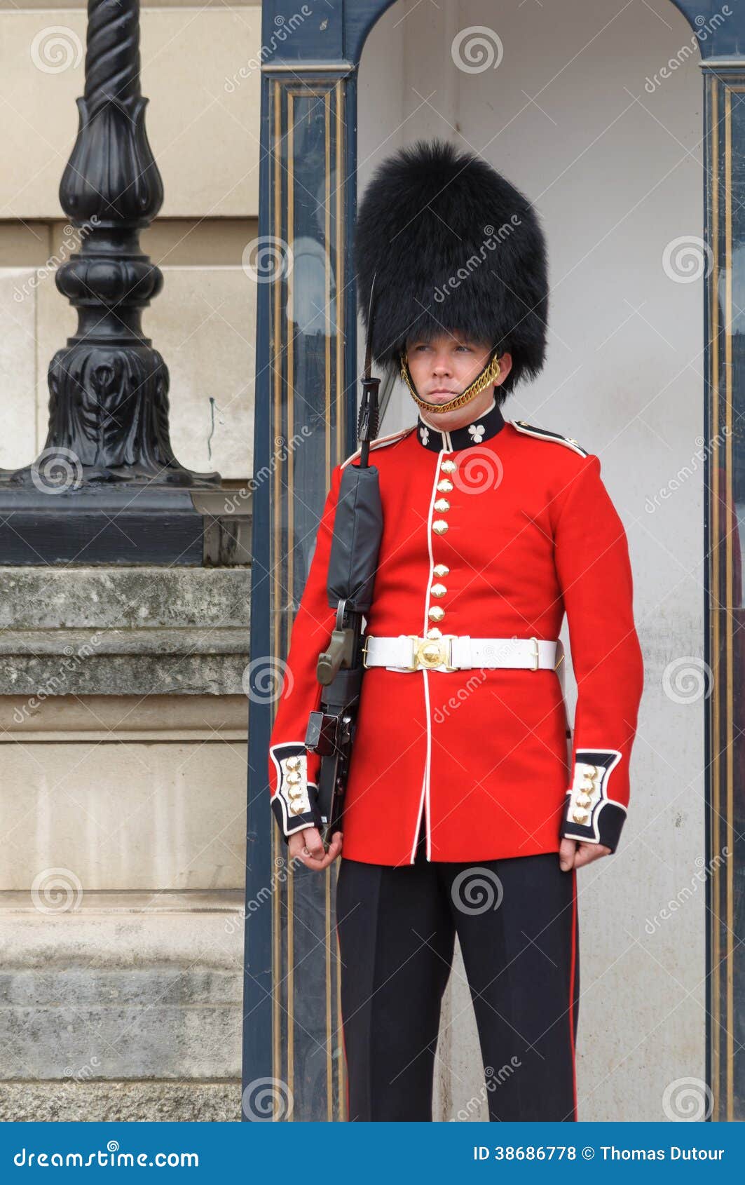 Guardia Reale Al Buckingham Palace Fotografia Stock Editoriale ...