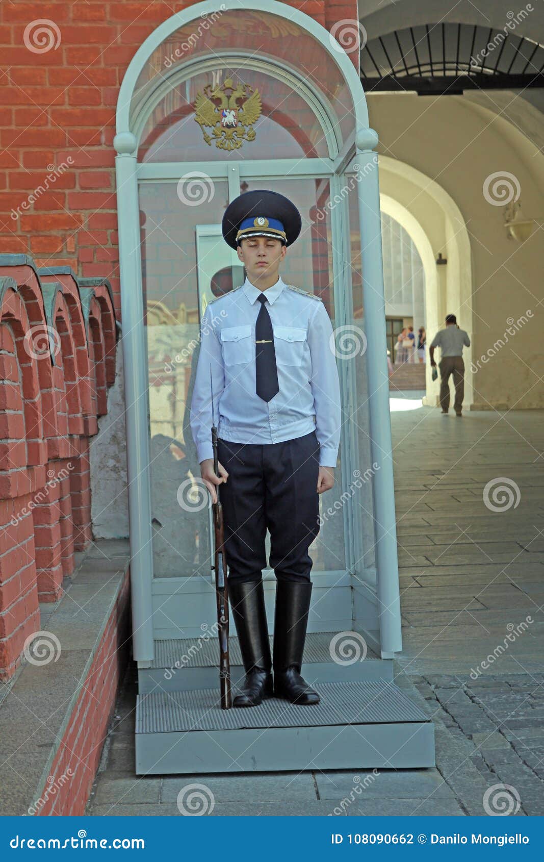 Guardia ruso fotografía editorial. Imagen de seguridad - 108090662