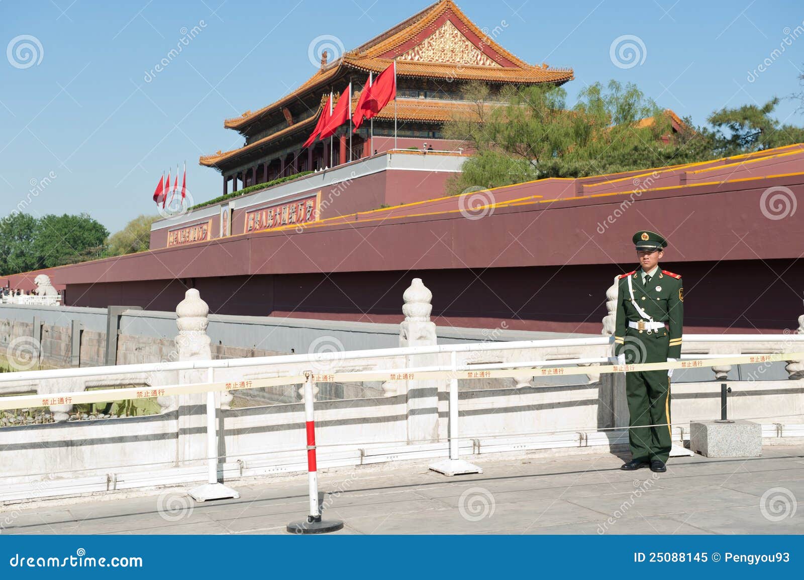 The Guards Beijing Tiananmen Gate Soldiers Editorial Image - Image of ...