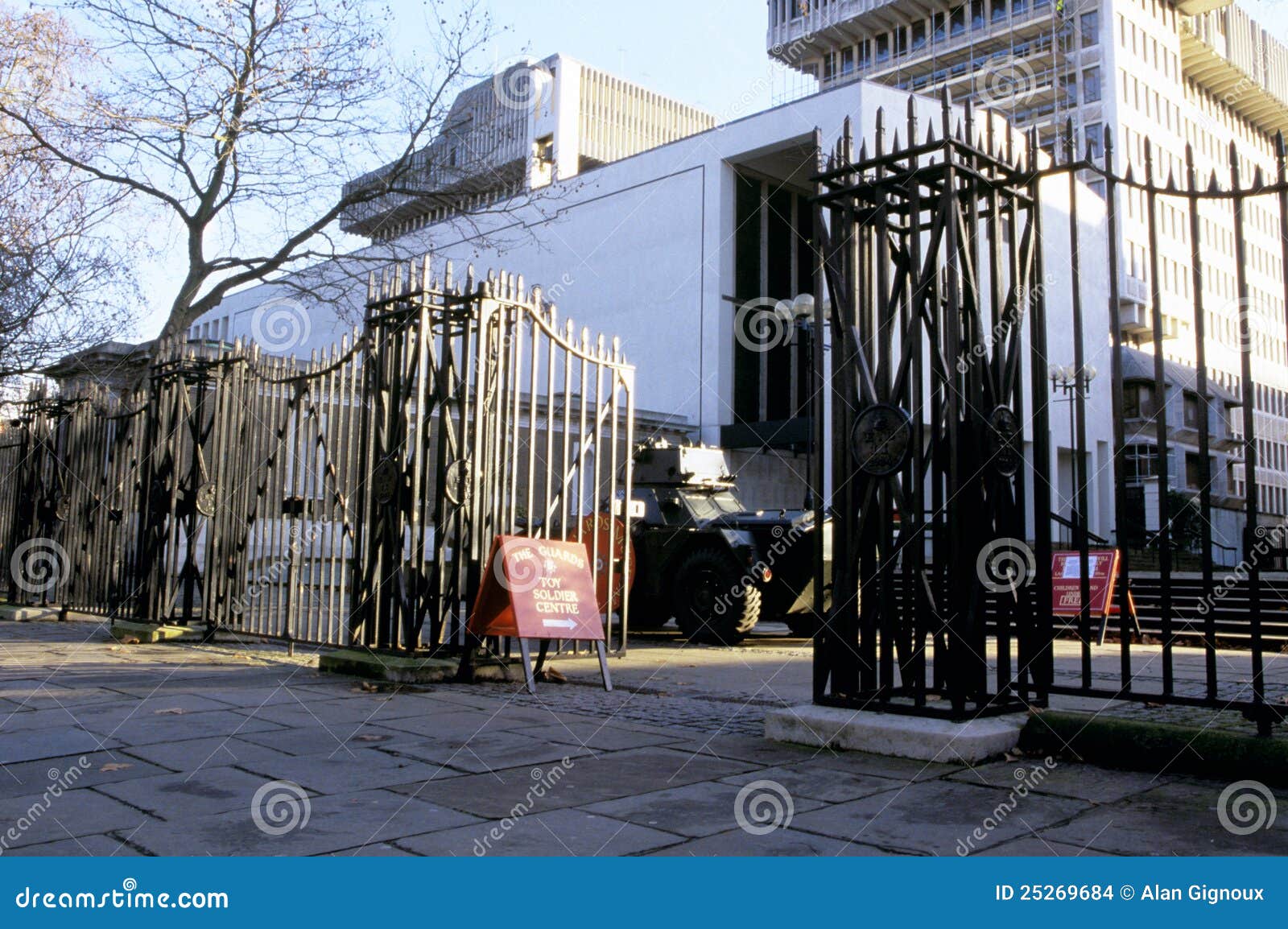 The Guards Museum, Wellington Barracks, London Editorial Stock Image ...