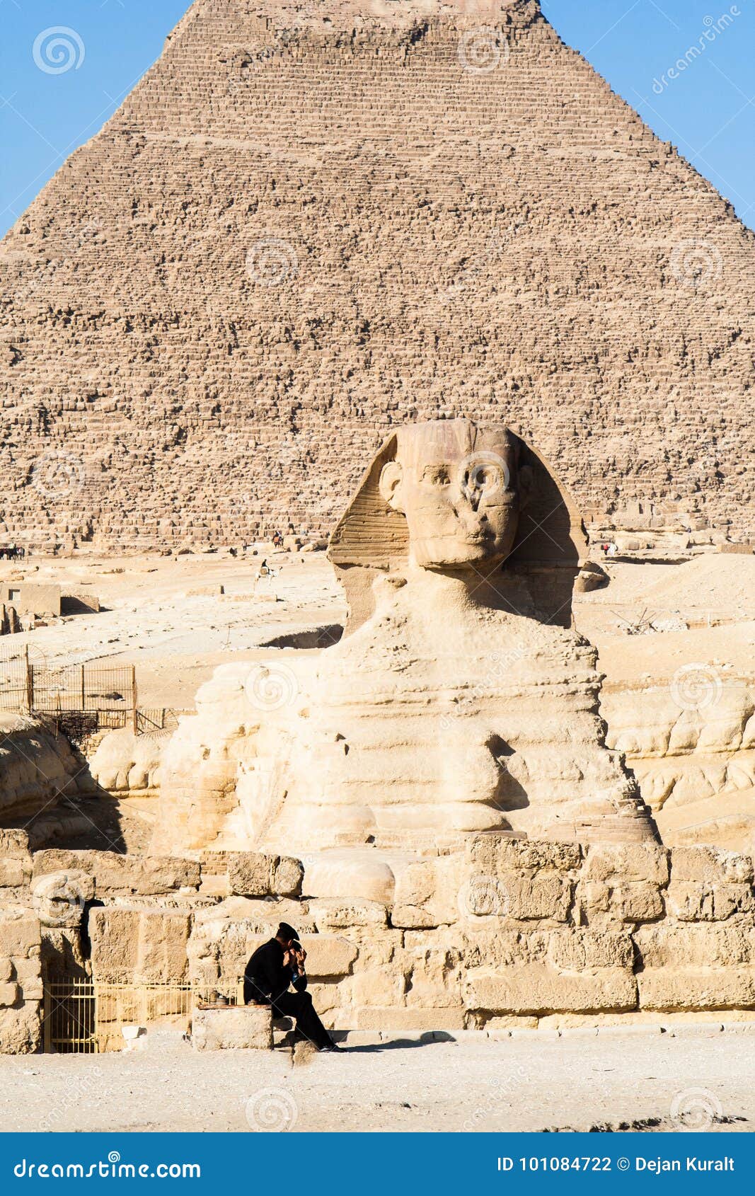 Guards at the Sphinx at Giza Editorial Photography - Image of landmark ...