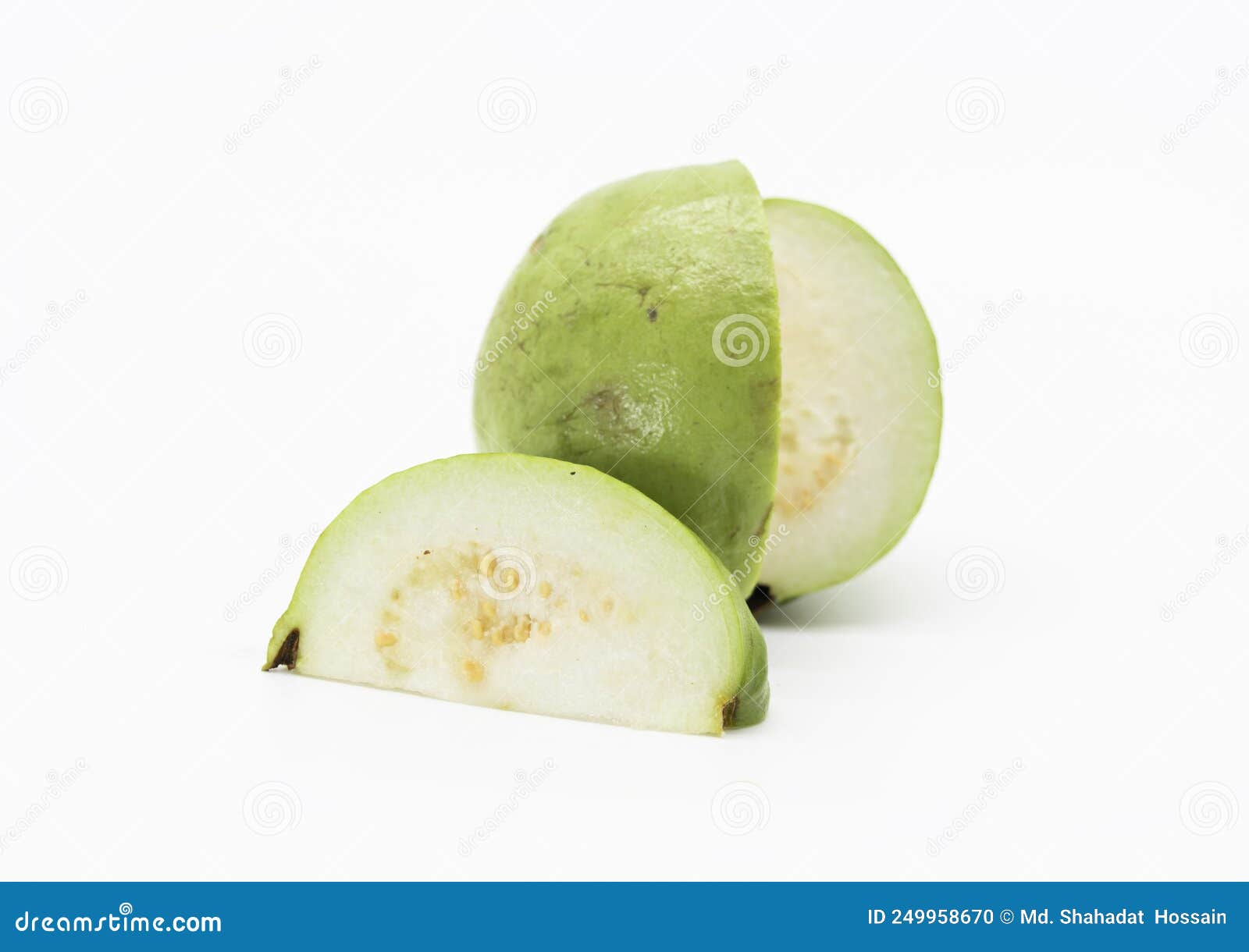 Guayaba Fresca Aislada De Fondo Blanco Foto de archivo - Imagen de ...