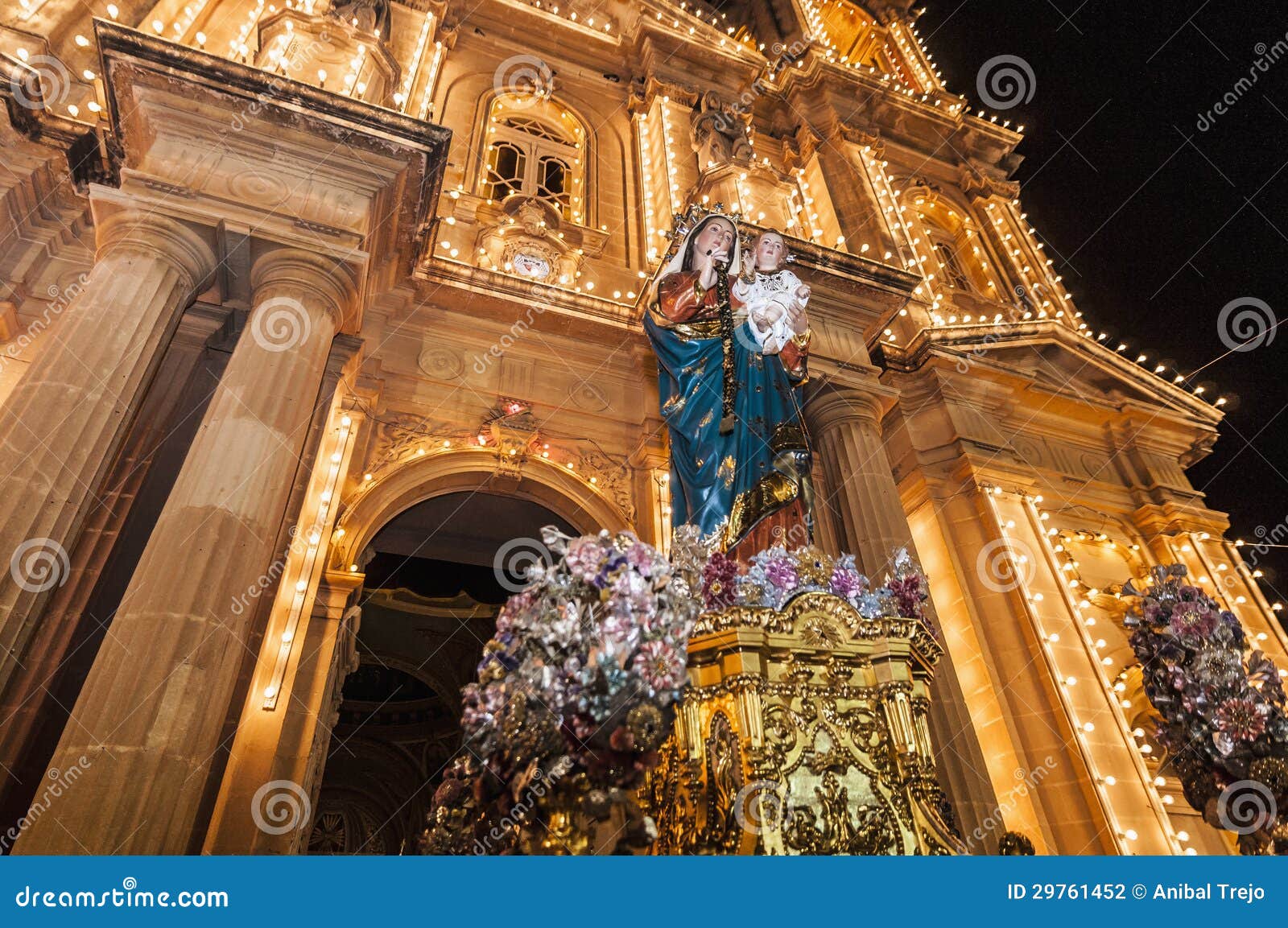 Santa Marija Assunta Procession in Gudja, Malta. Editorial Photography ...