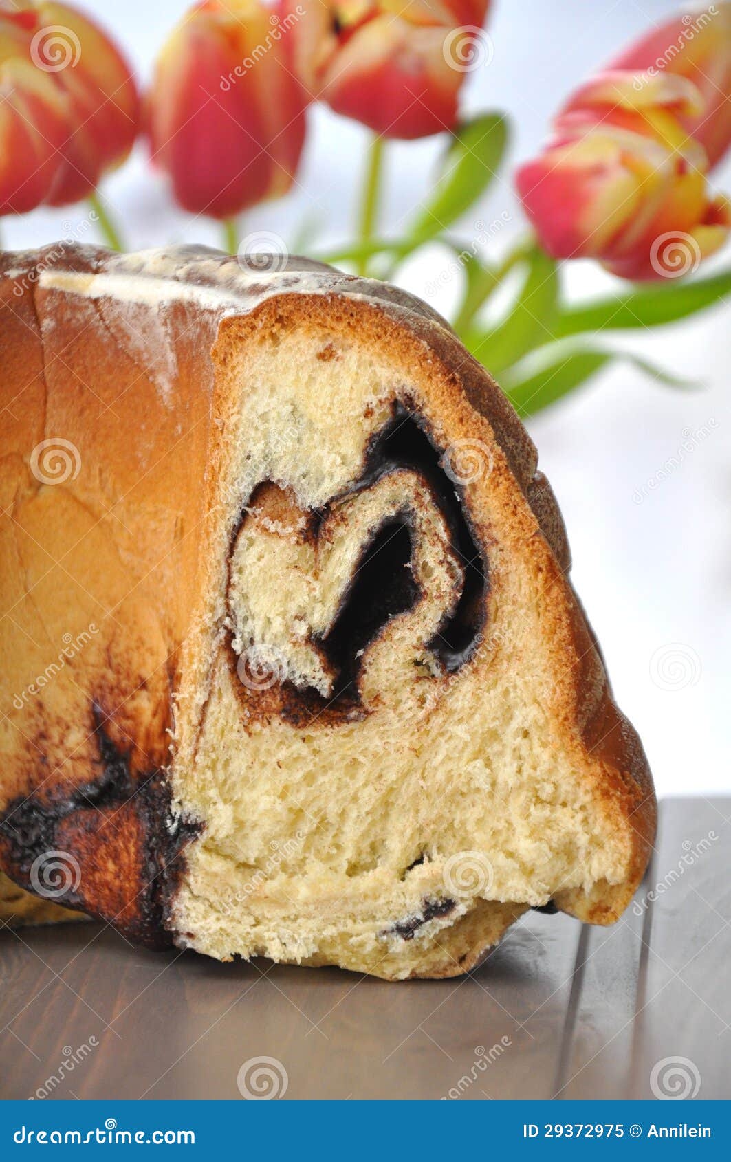 Gugelhupf Cake stock image. Image of autumn, afters, gingham - 29372975