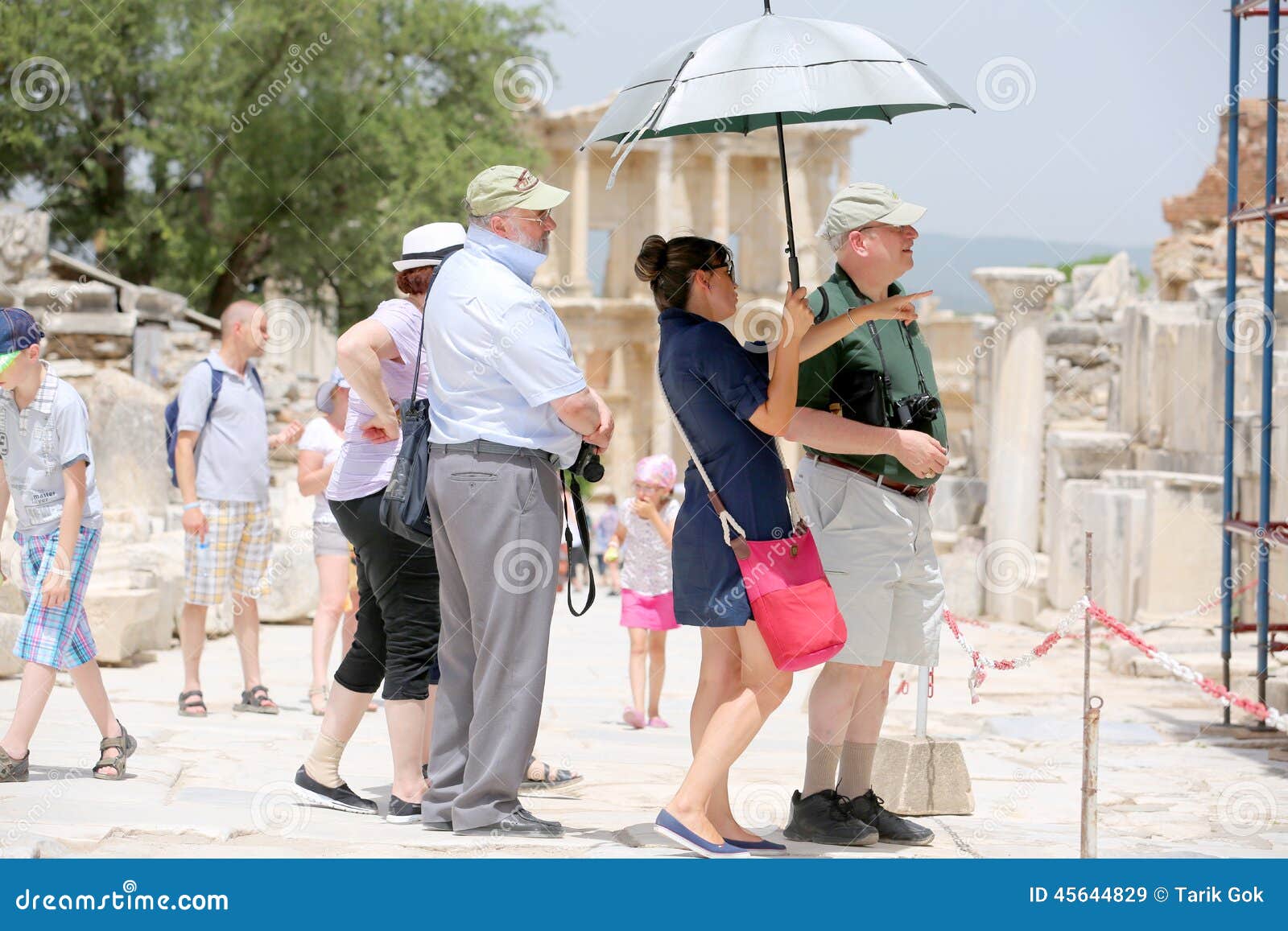 Guiar imagem de stock editorial. Imagem de curso, biblioteca - 45644829
