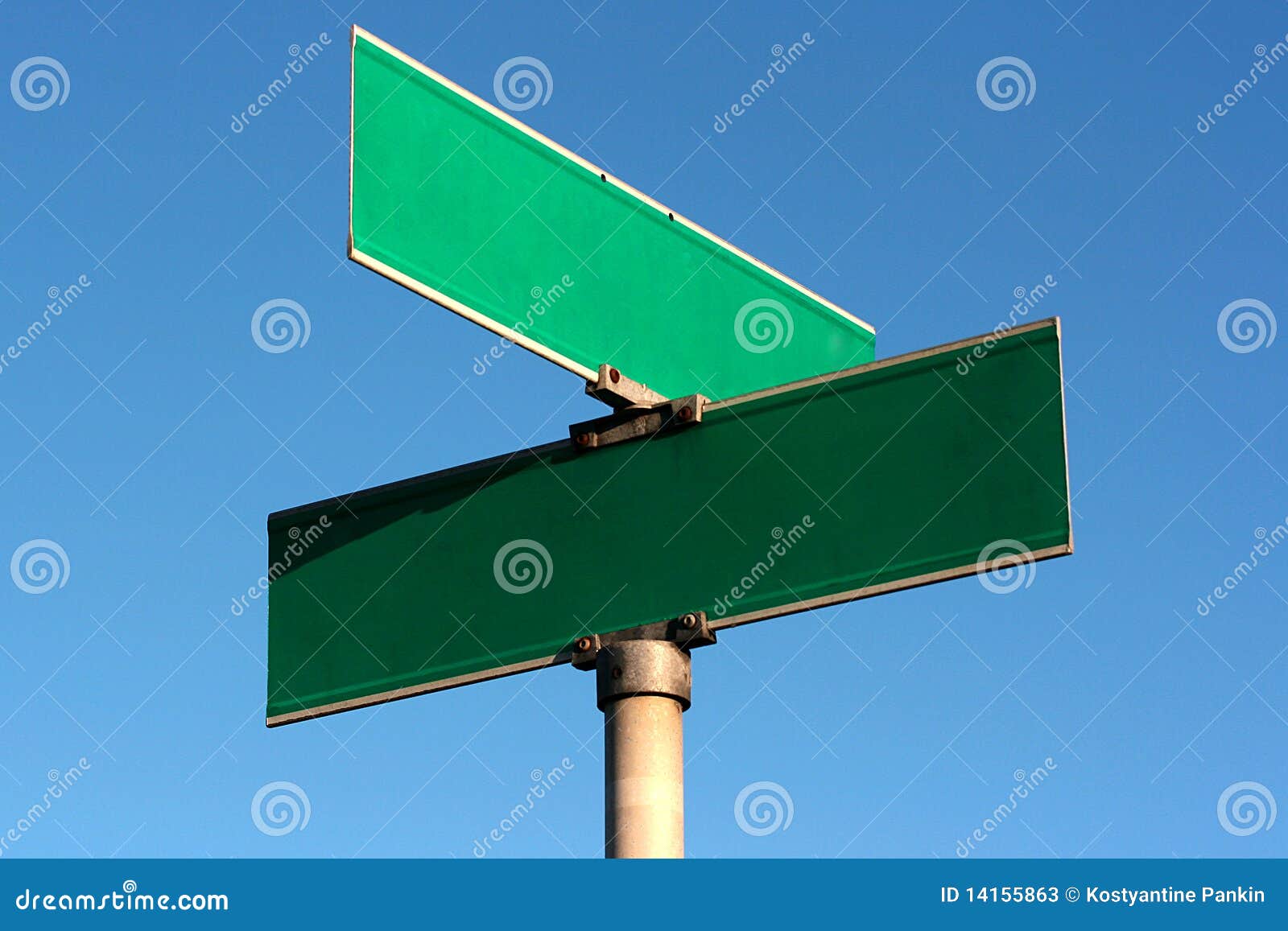 Guide sign stock image. Image of guide, clear, road, green - 14155863
