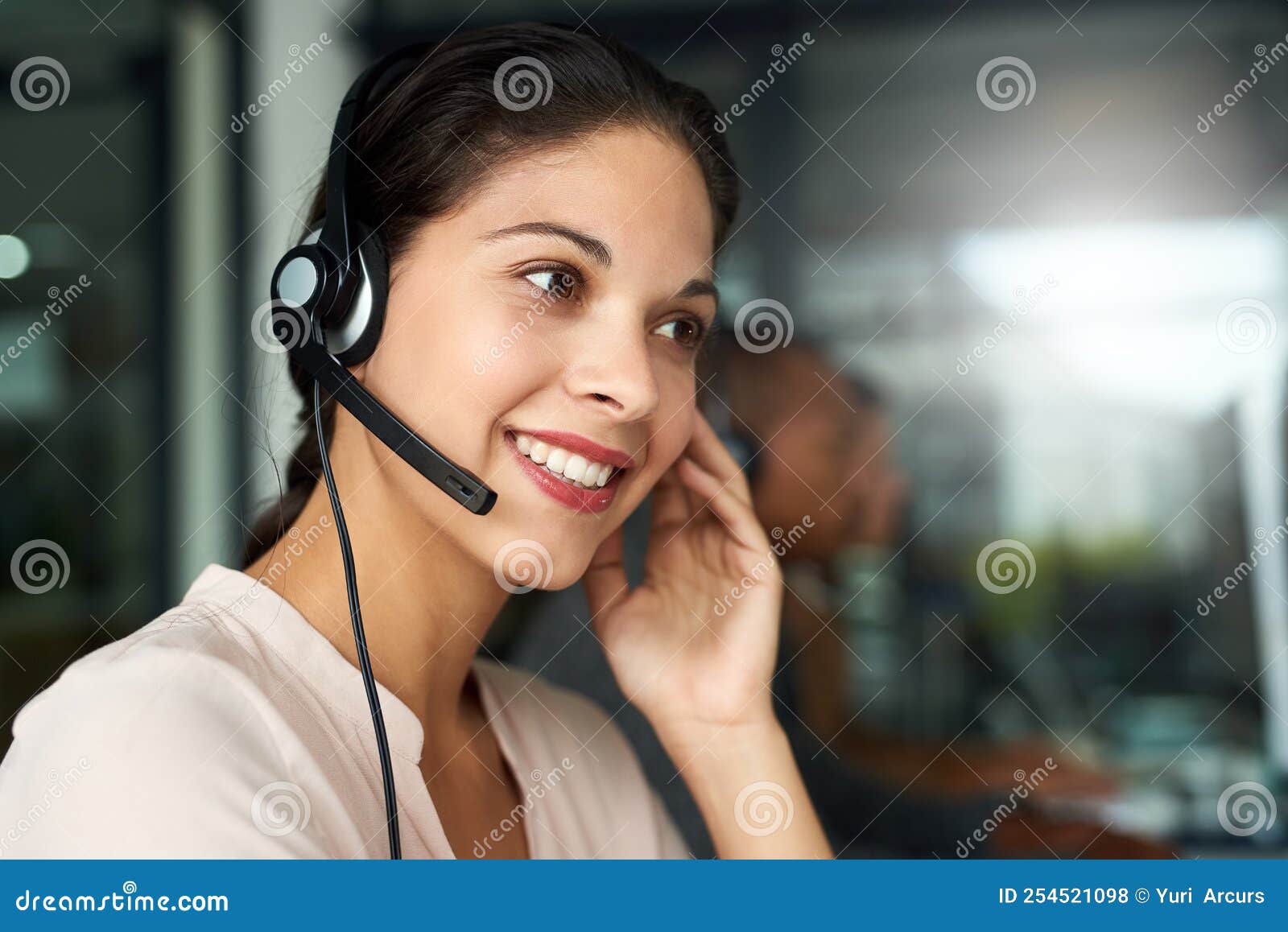 Guiding a Client through Finding the Right Solutions. a Call Centre ...