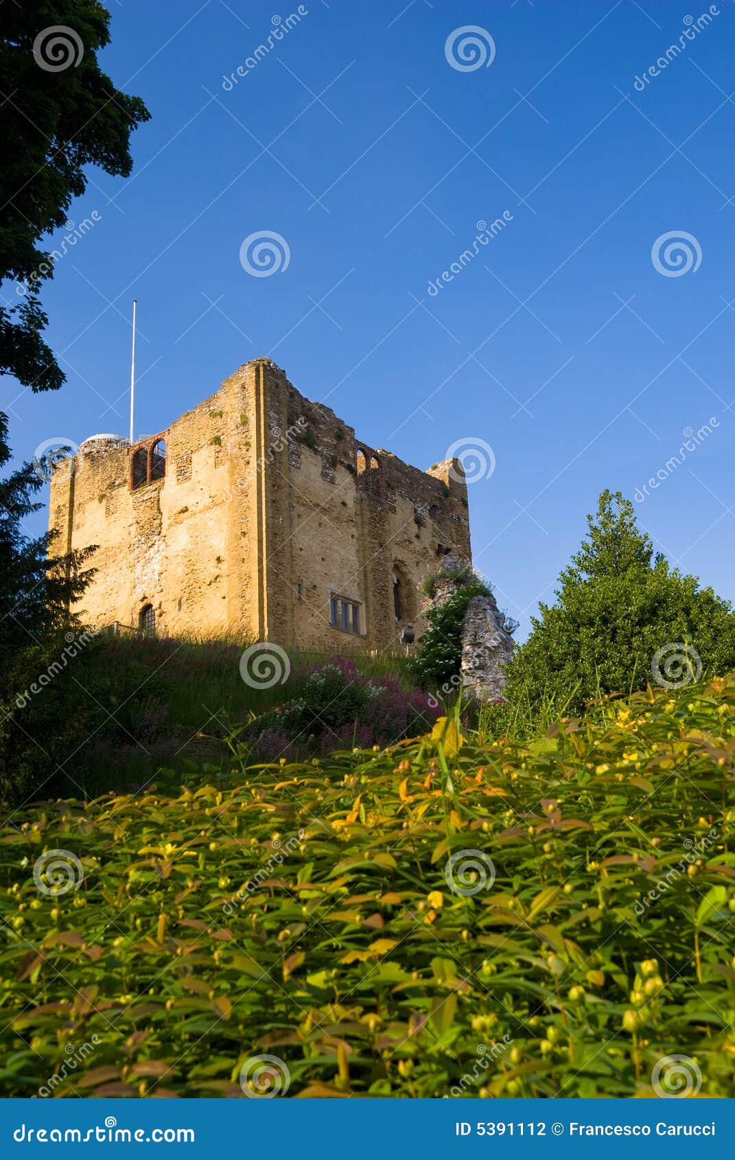 Guildford Castle Arch Royalty-Free Stock Photography | CartoonDealer ...