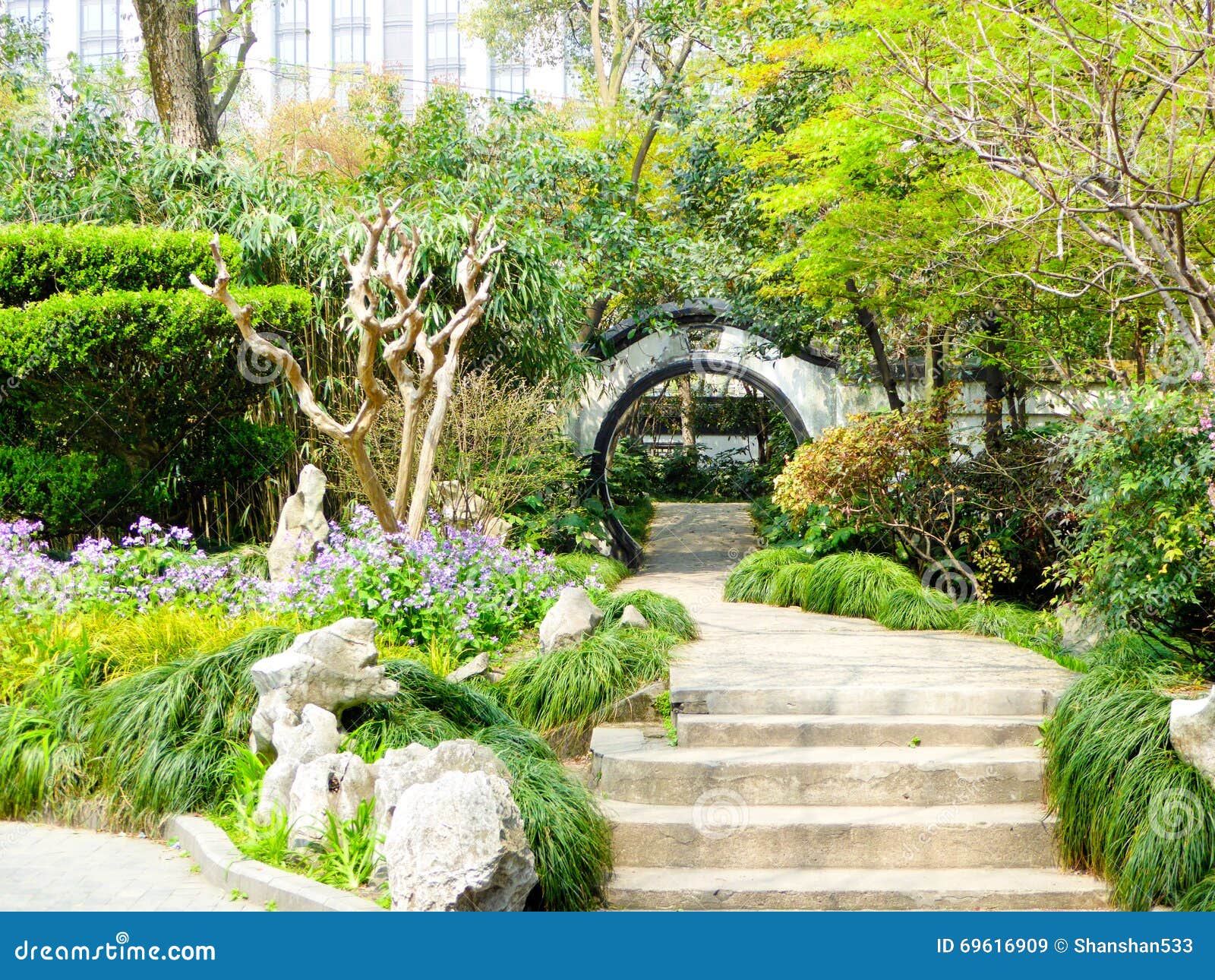 Guilin Park view stock image. Image of buildings, ancient - 69616909