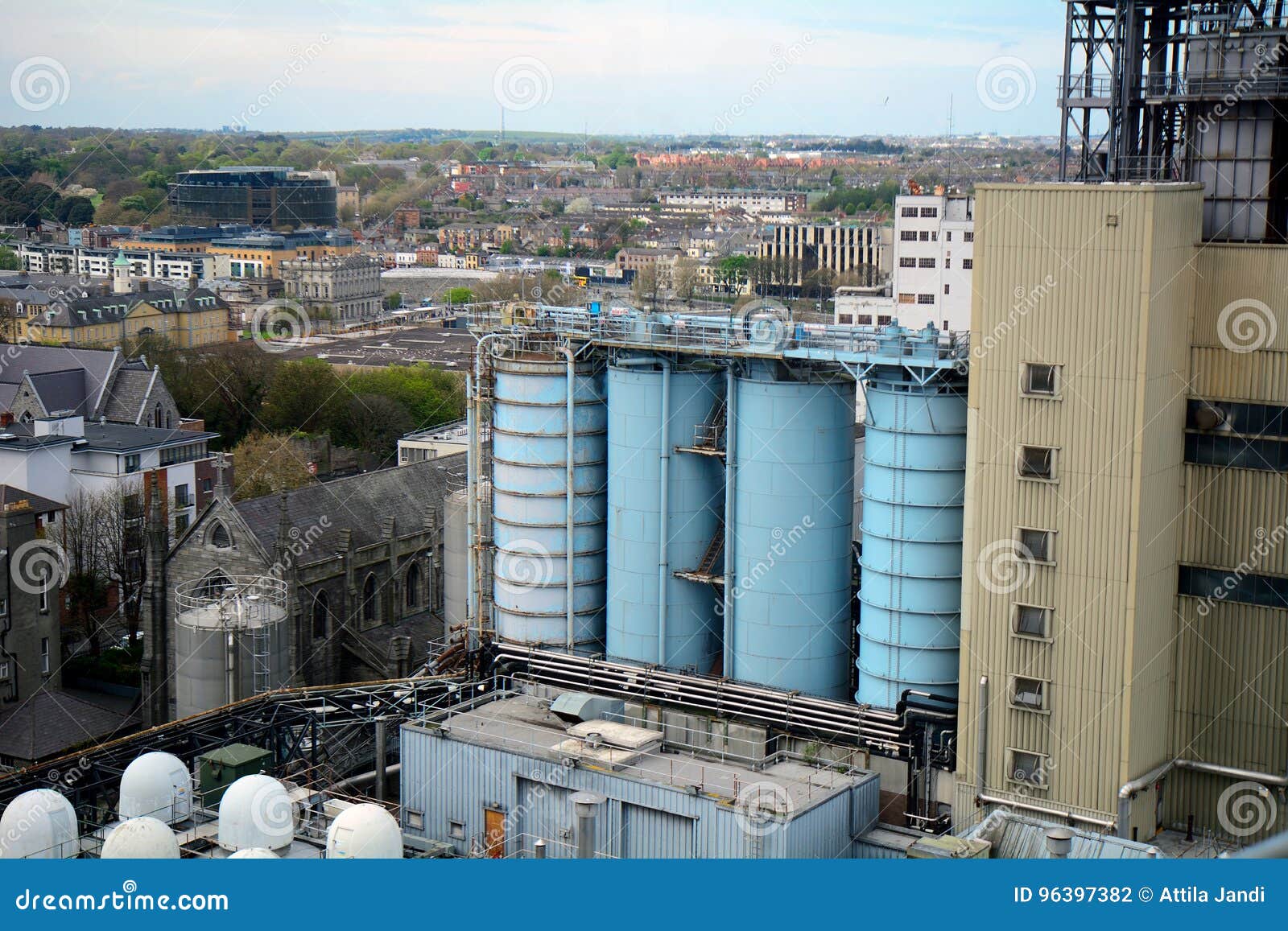 Guiness Factory, Dublin, Ireland Editorial Photography - Image of city ...