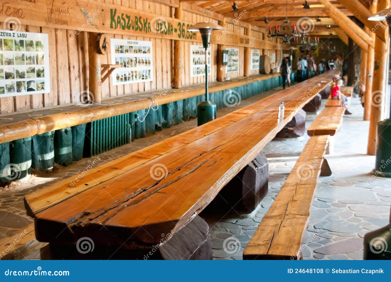 Guiness longest plank editorial stock photo. Image of landmark - 24648108