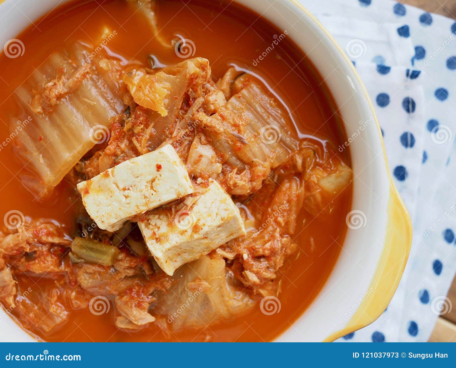 Guisado Coreano De Kimchi De La Comida, Kimchi-jjigae Imagen de archivo ...