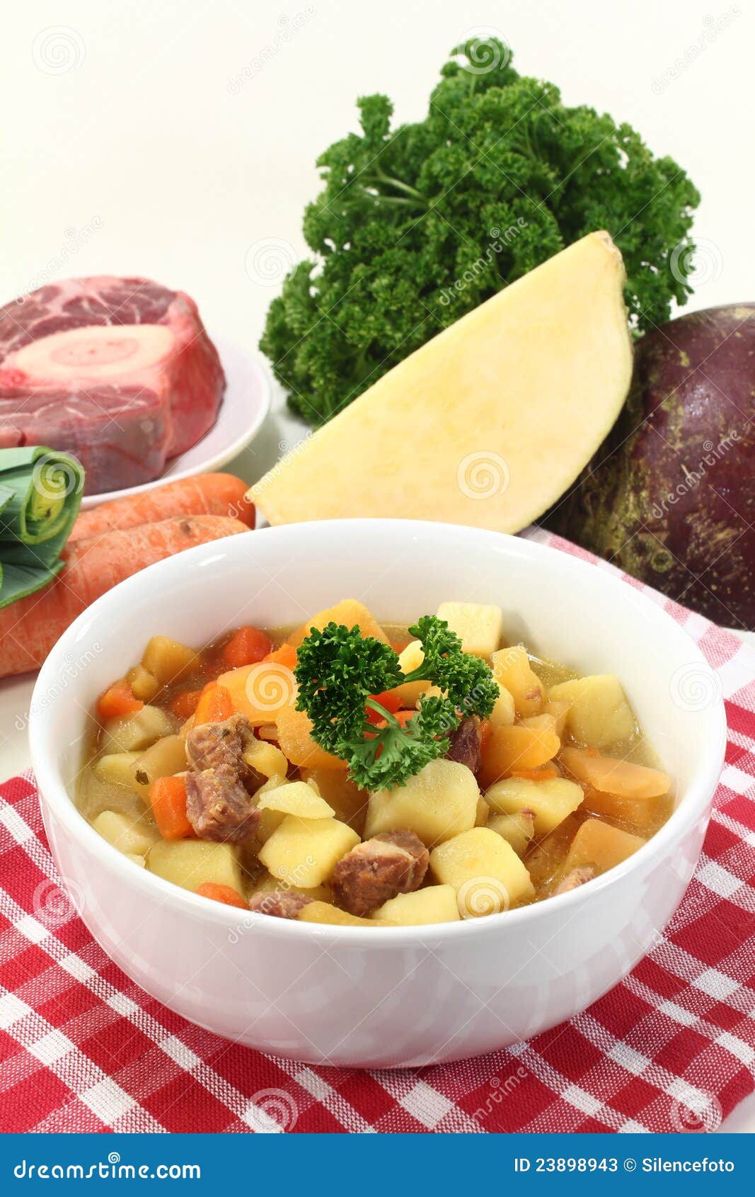 Guisado del nabo imagen de archivo. Imagen de colinabo - 23898943