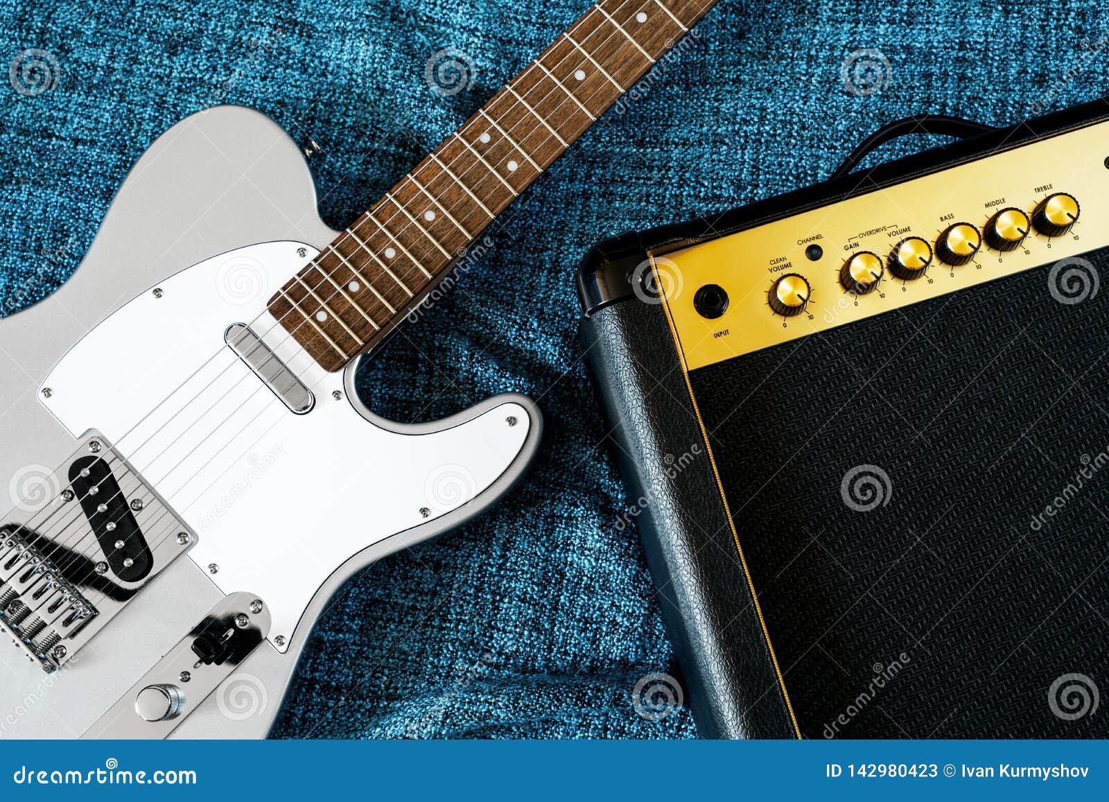 3,823 Amplifier Electric Guitar Rock Stock Photos - Free & Royalty-Free ...