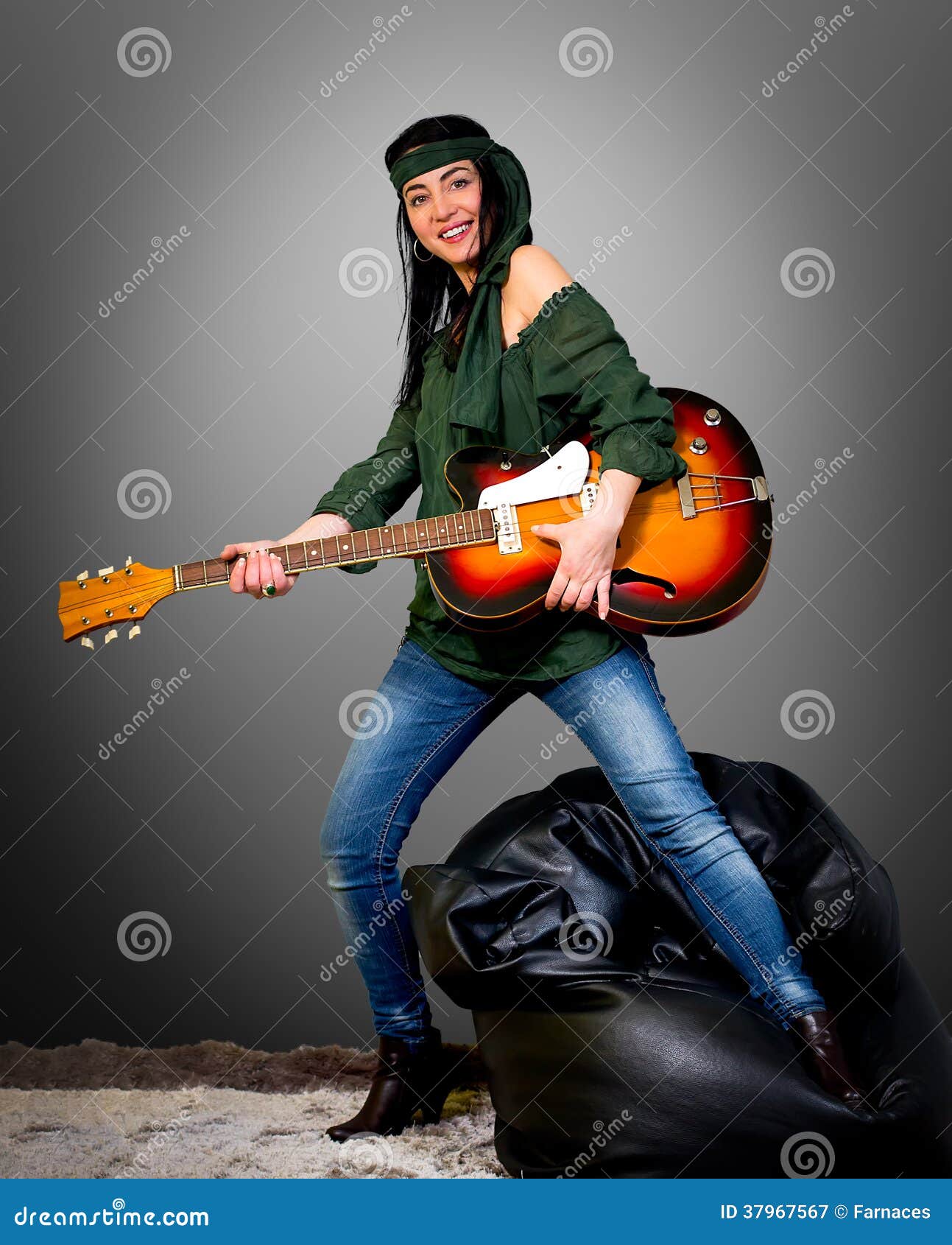 Guitar woman stock image. Image of female, beauty, portrait - 37967567
