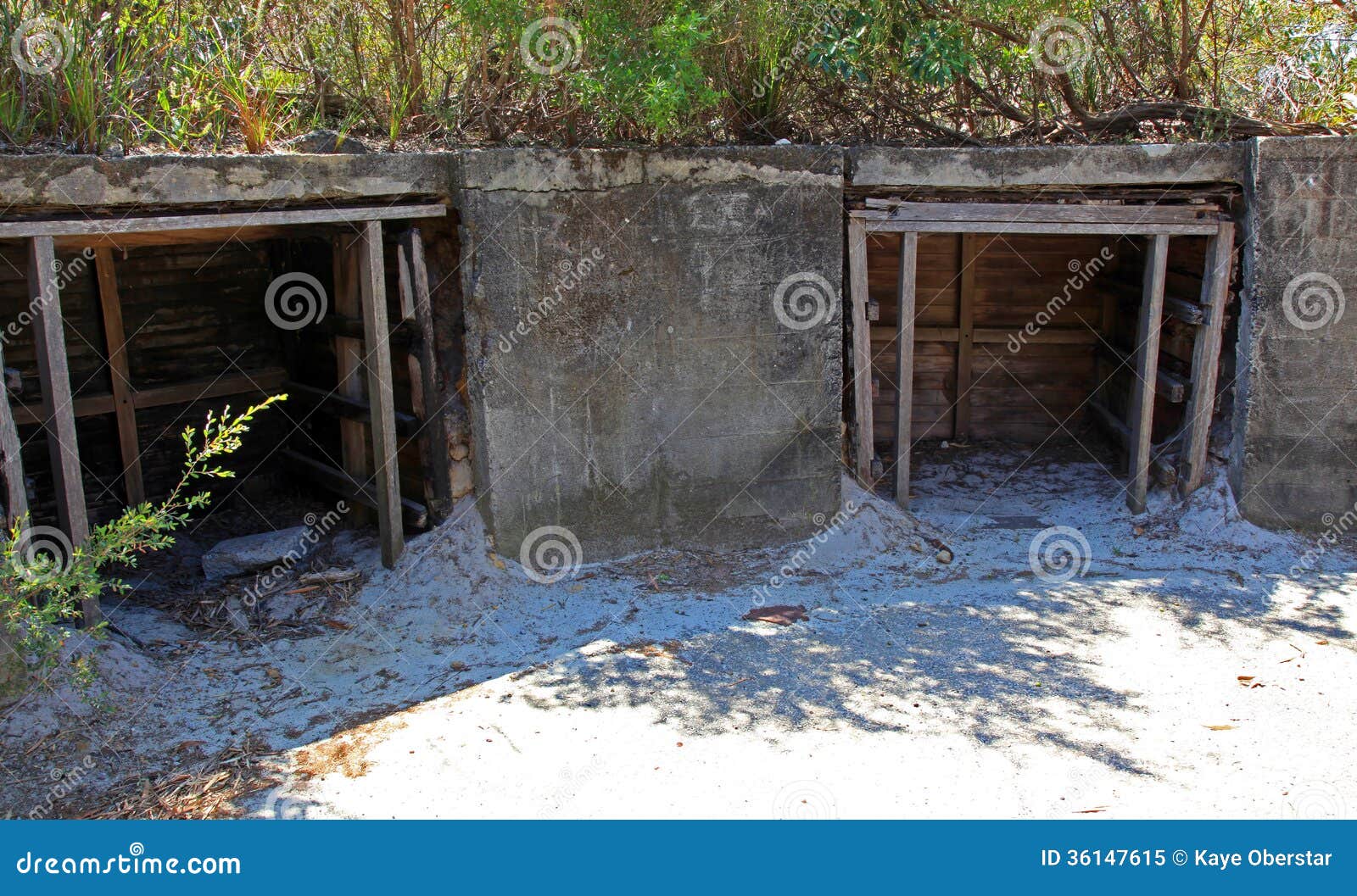 Gun Pits at the Old Fort on North Head Stock Image - Image of rock ...