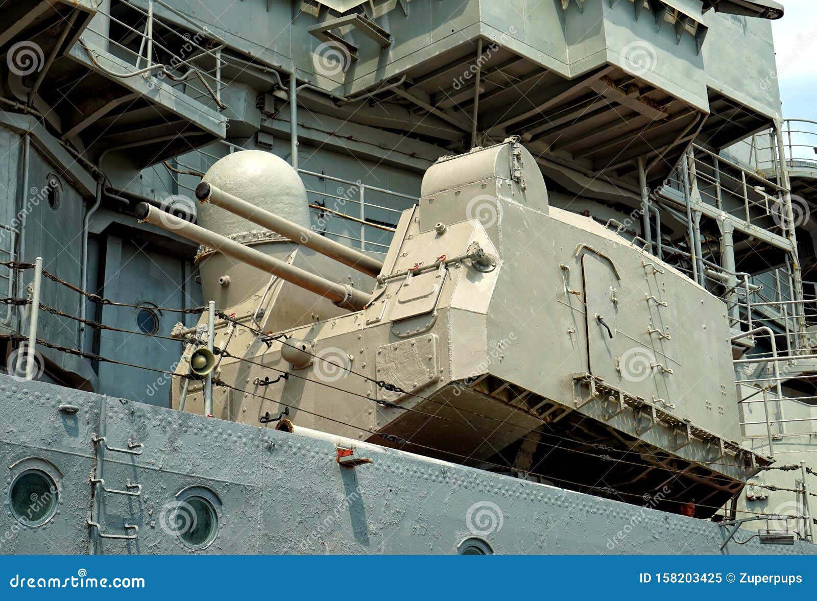 Gun on a warship stock image. Image of ship, marine - 158203425