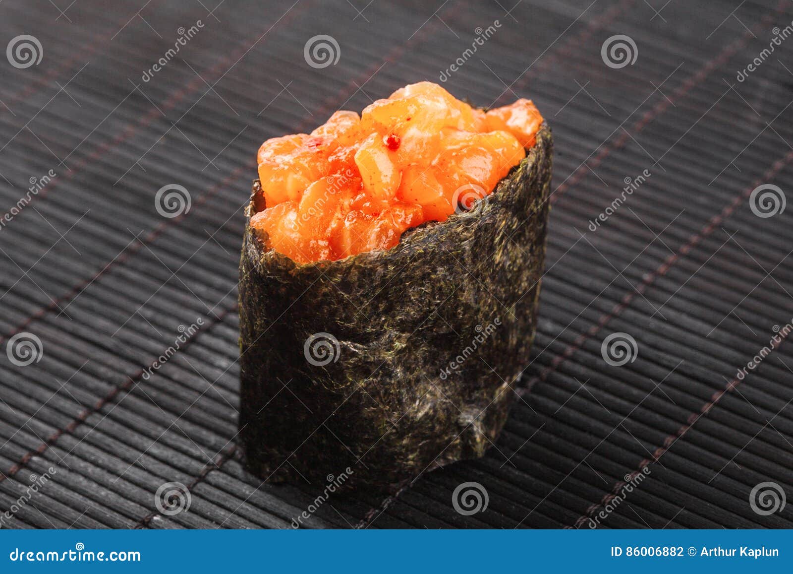 Gunkan with Fish and Tobiko Stock Photo - Image of sashimi, maguro ...