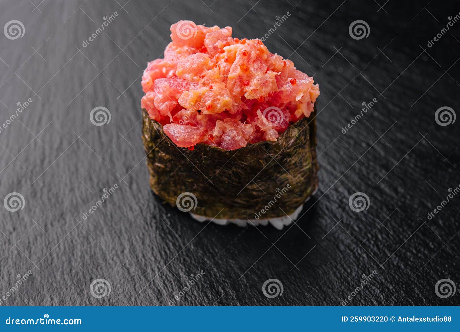 Gunkan Sushi with Tuna and Tobiko Stock Photo - Image of scallop, crab ...