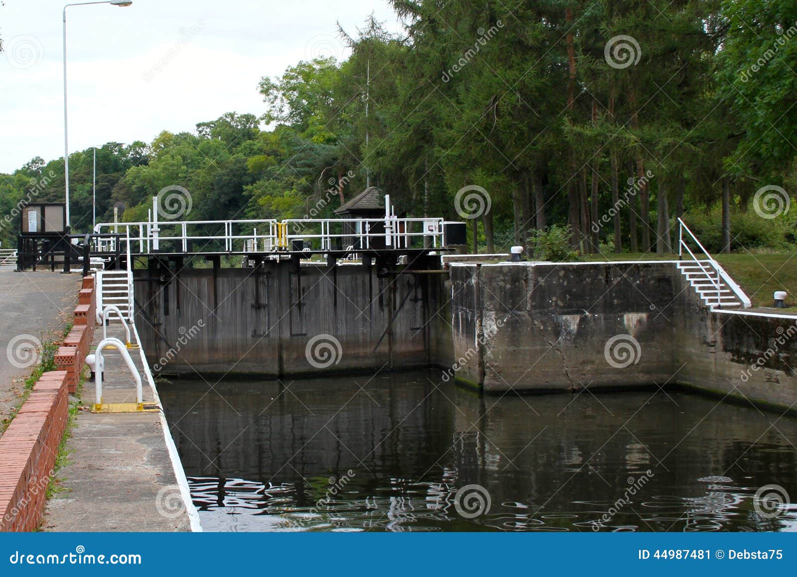 Gunthorpe Lock stock image. Image of trent, water, river - 44987481
