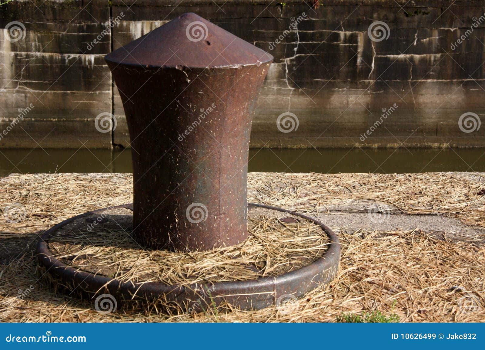 Gunwale on Edge of Old Lock Stock Image - Image of cruise, gunwale ...