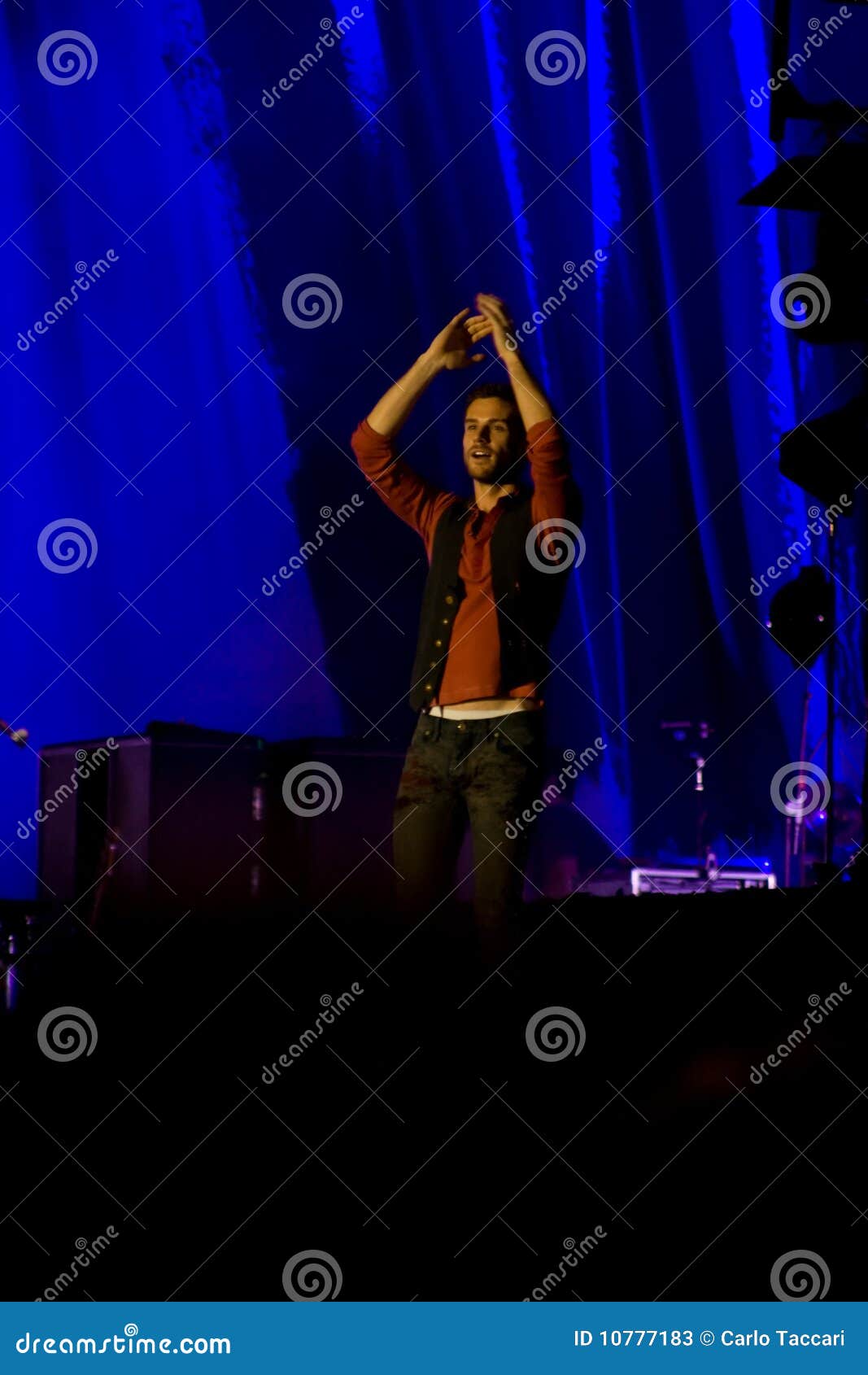 Guy Berryman from Coldplay editorial stock photo. Image of player ...