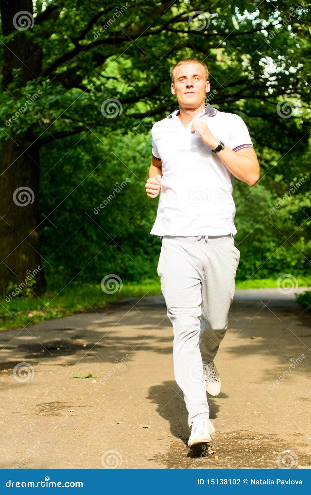 Guy jogging stock photo. Image of hair, runner, head - 15138102