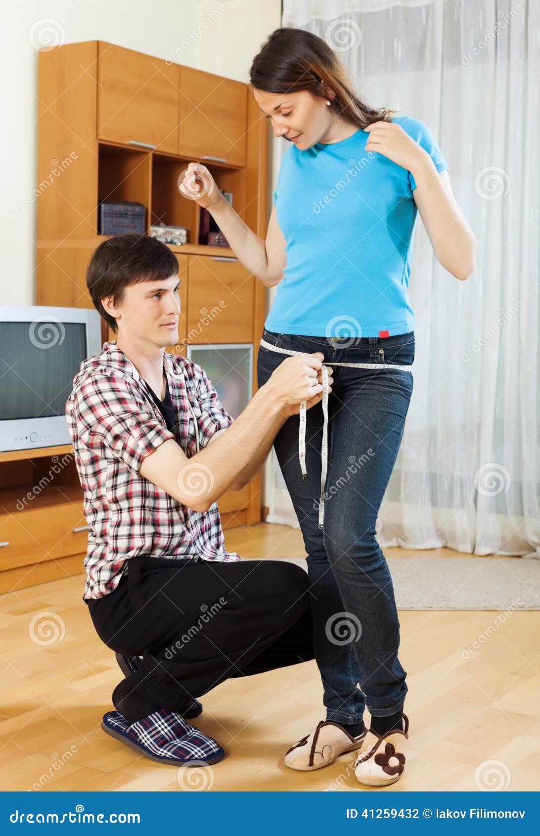 Guy Measuring Thigh Girlfriend Stock Photos - Free & Royalty-Free Stock ...