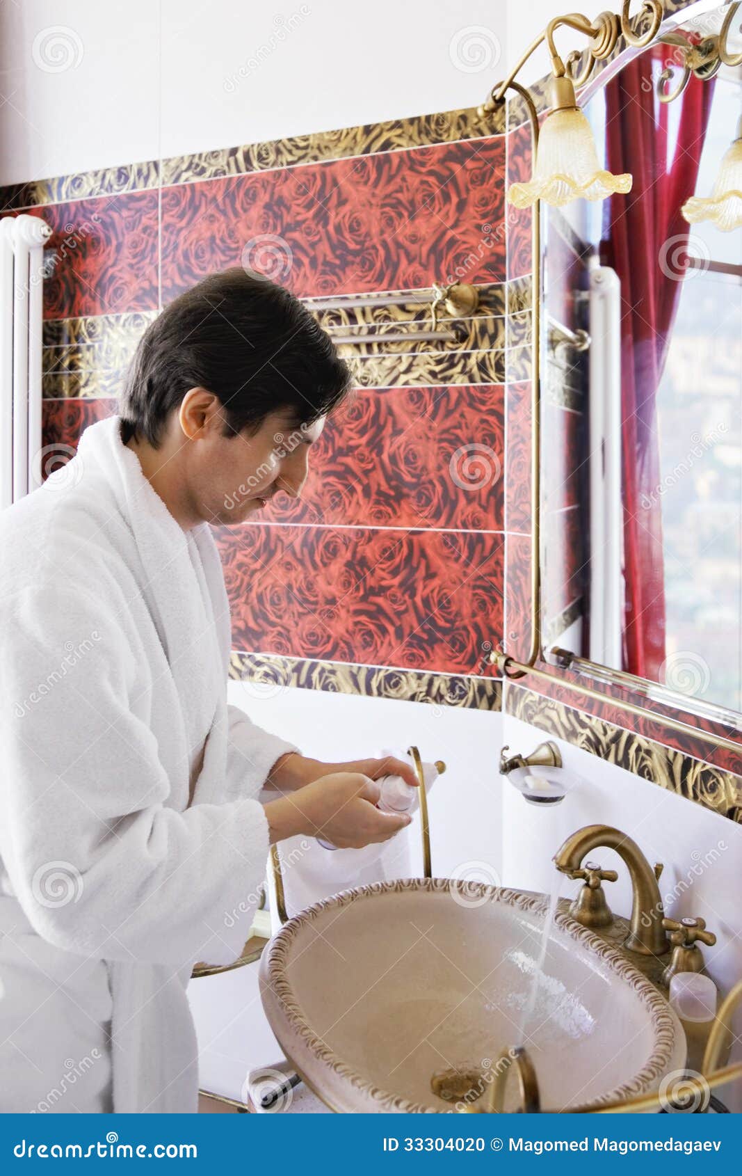 Guy putting foam on hand stock photo. Image of grooming - 33304020
