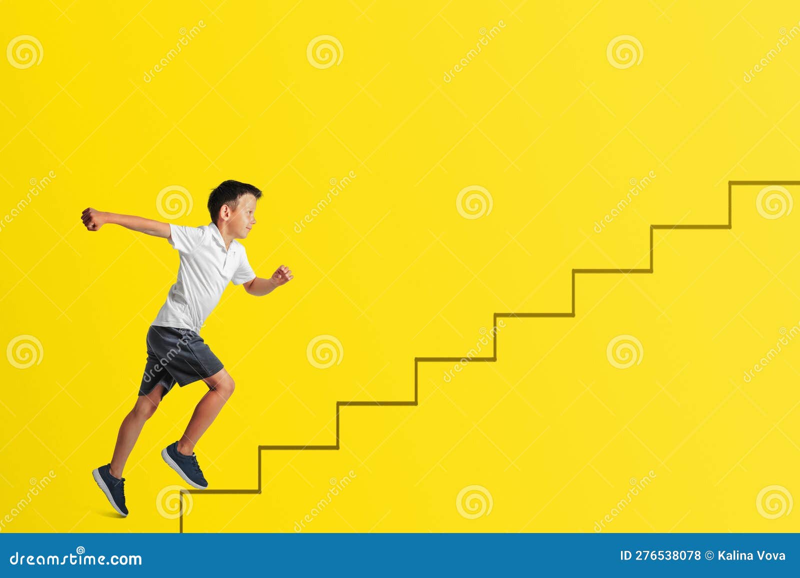 The Guy is at the Start To Run Stock Photo - Image of olympic, leaping ...