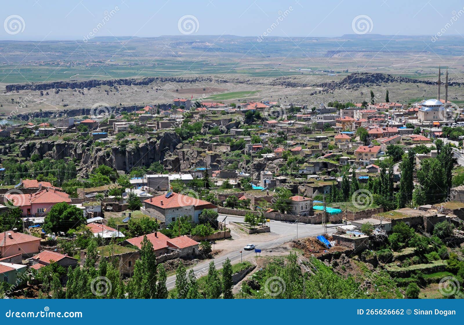 Guzelyurt - Aksaray - TURKEY Stock Photo - Image of guzelyurt, plateau ...