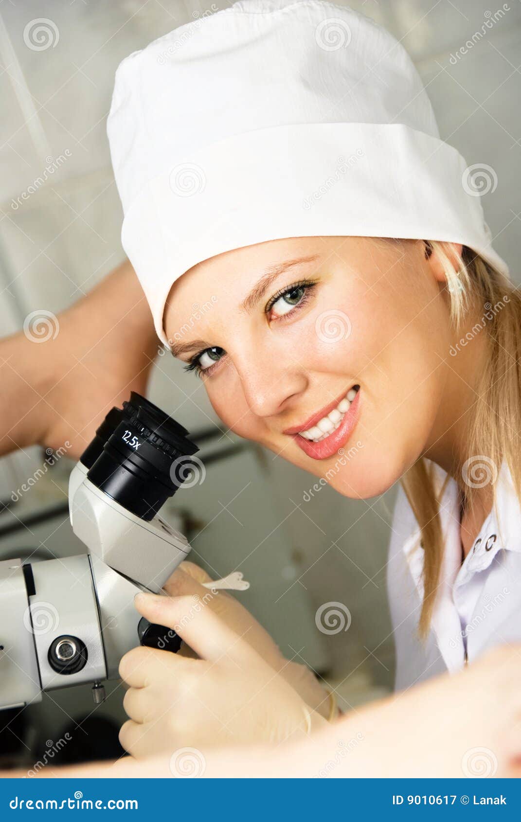 Gynecologist Examining a Patient Stock Image - Image of beautiful ...