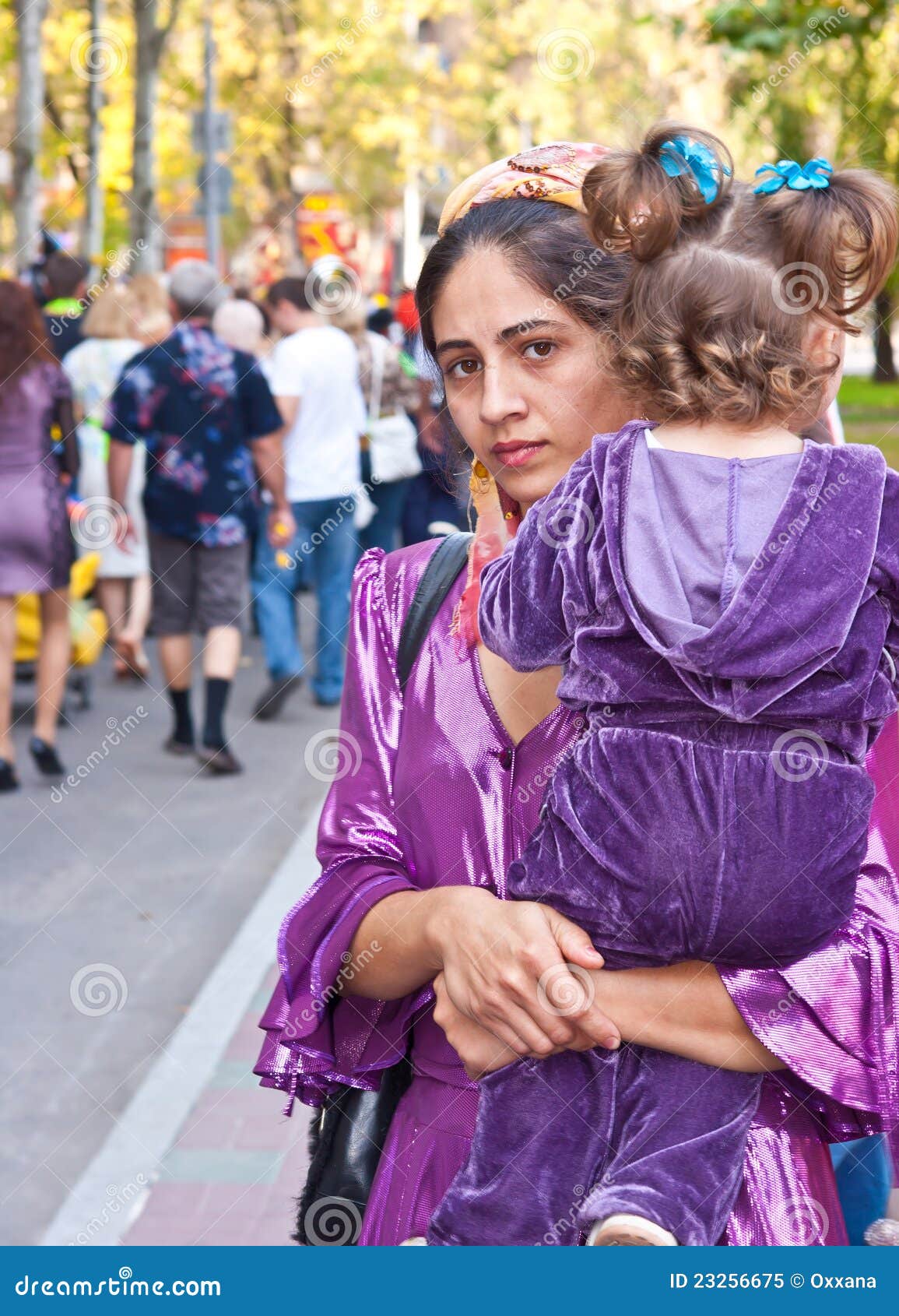 Gypsy Woman and Her Daughter Editorial Image - Image of culture ...