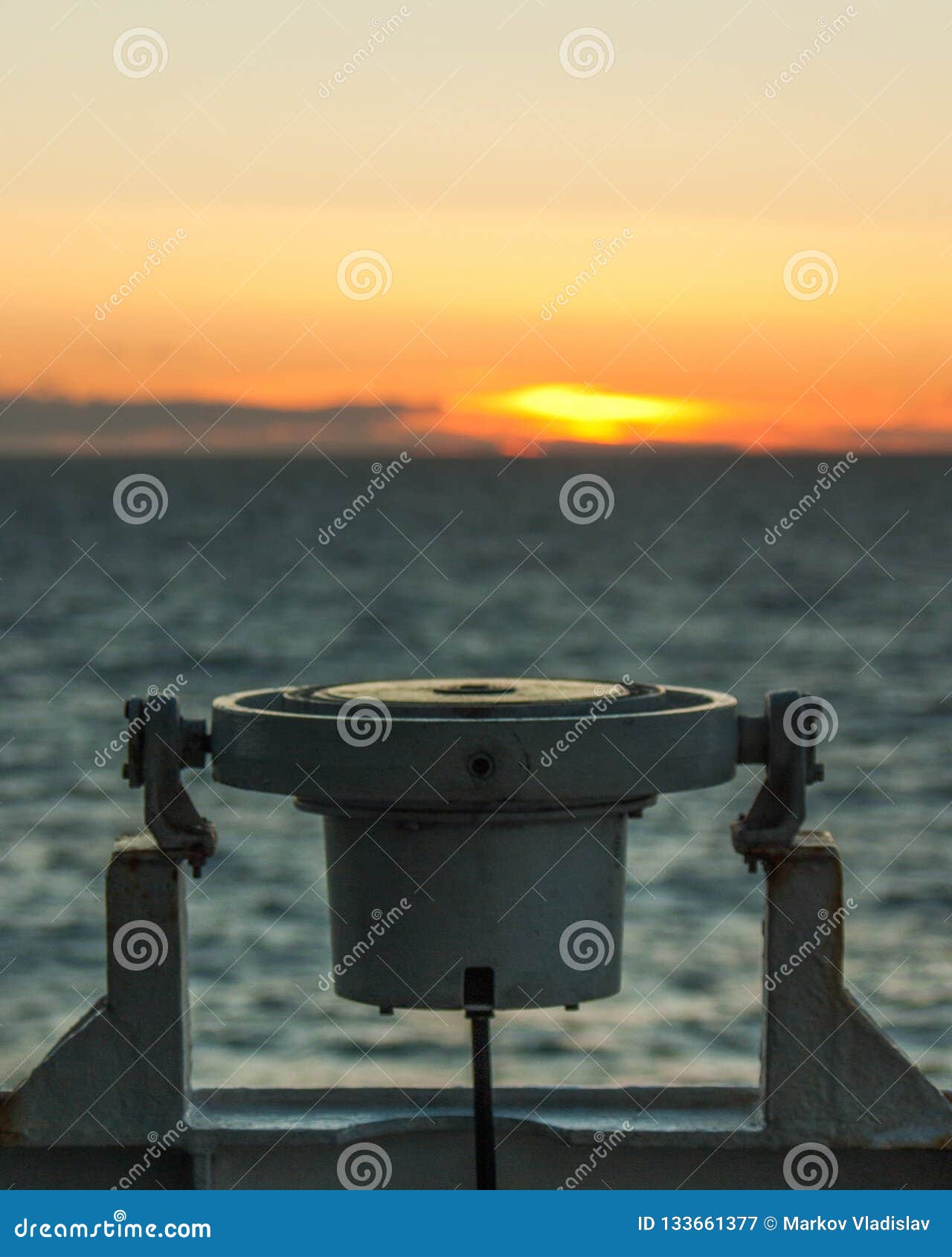 The gyrocompass repeater stock image. Image of navigator - 133661377