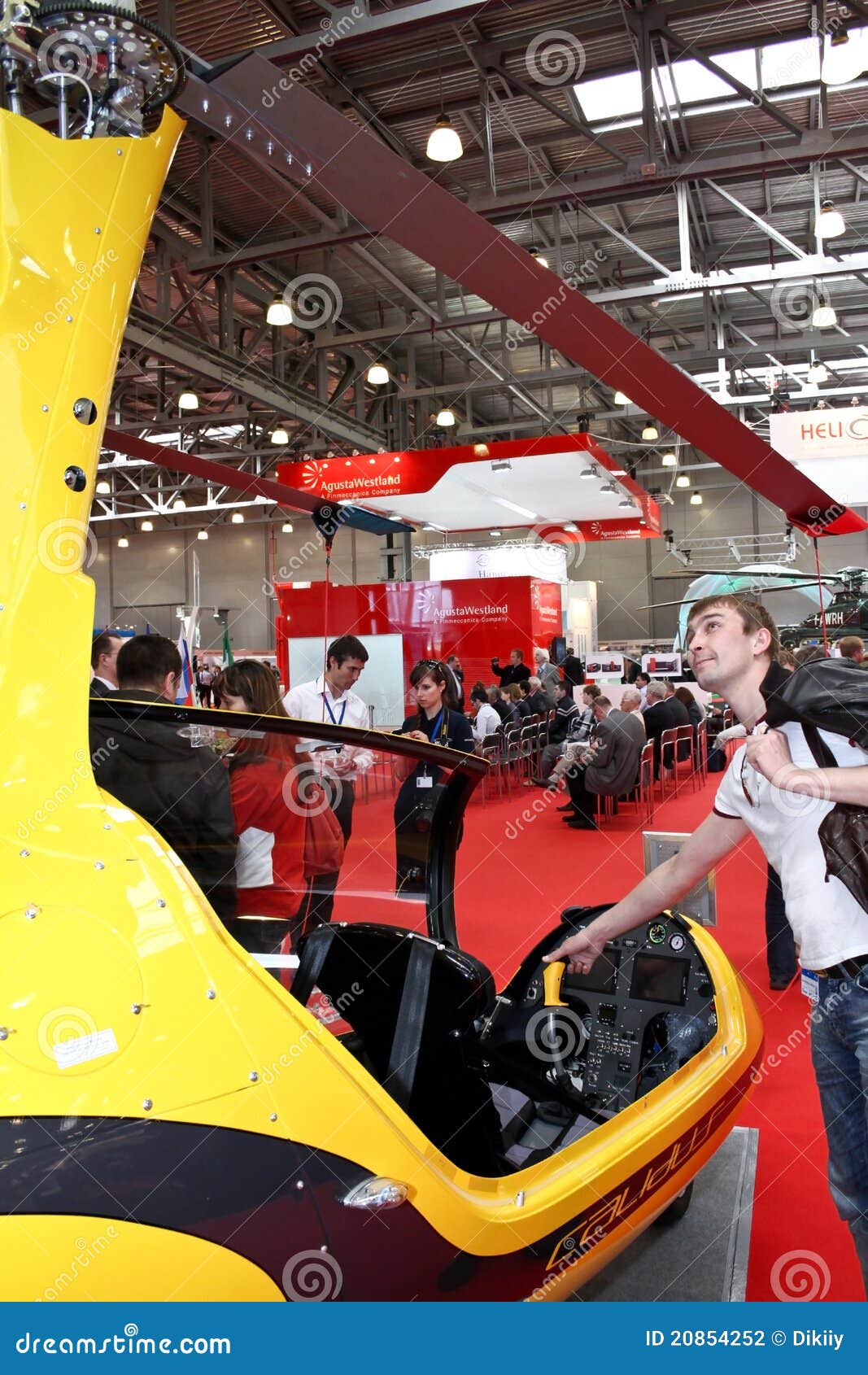 Gyroplane Calidus editorial photography. Image of military - 20854252