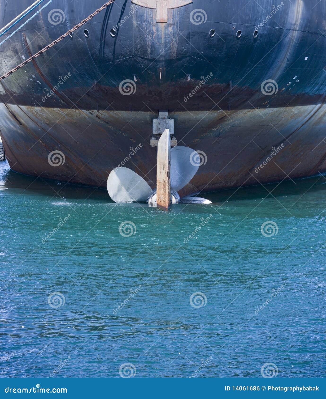 Hélice do navio foto de stock. Imagem de carga, aleta - 14061686