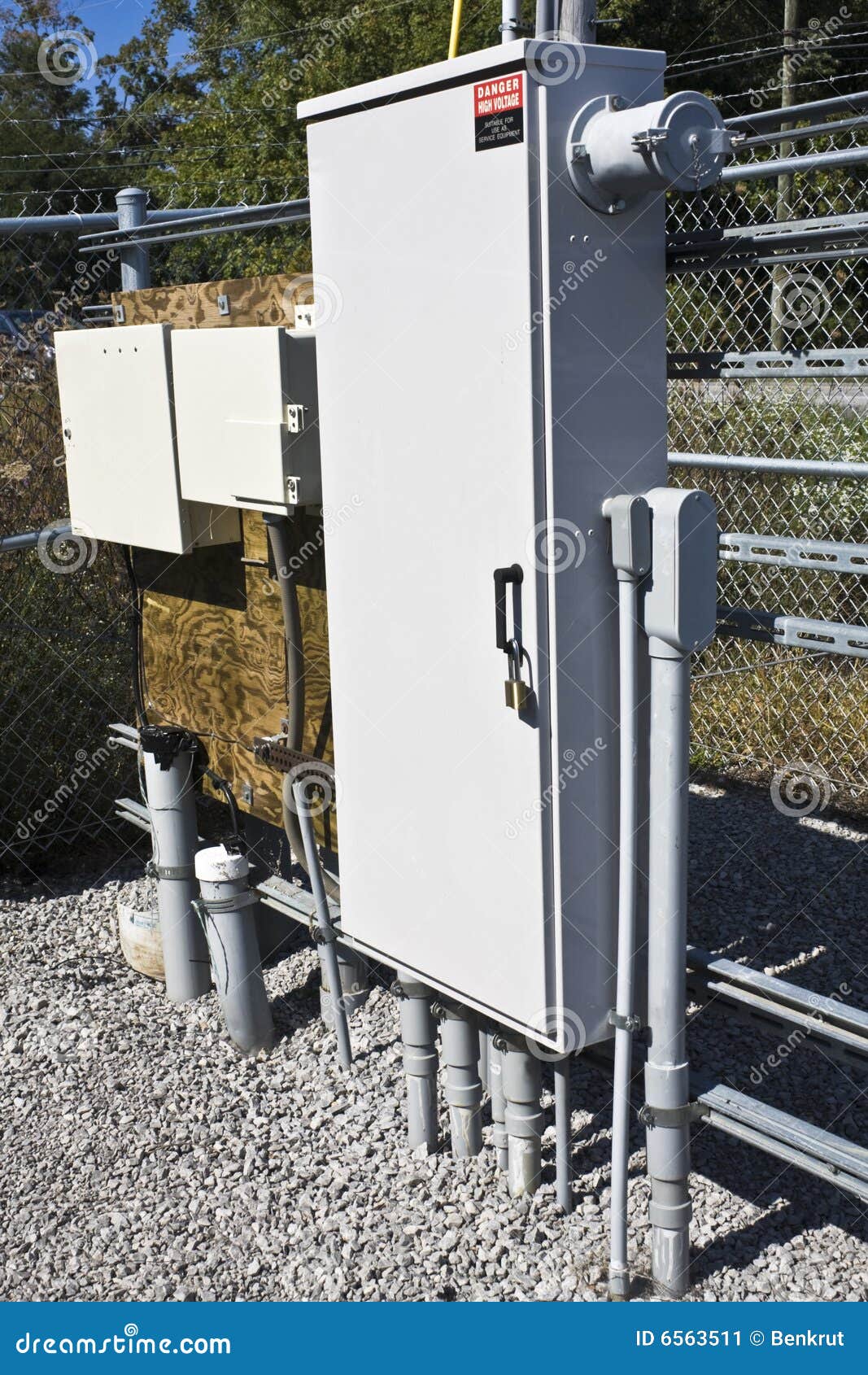 H-frame stock image. Image of cabinet, platform, coax - 6563511