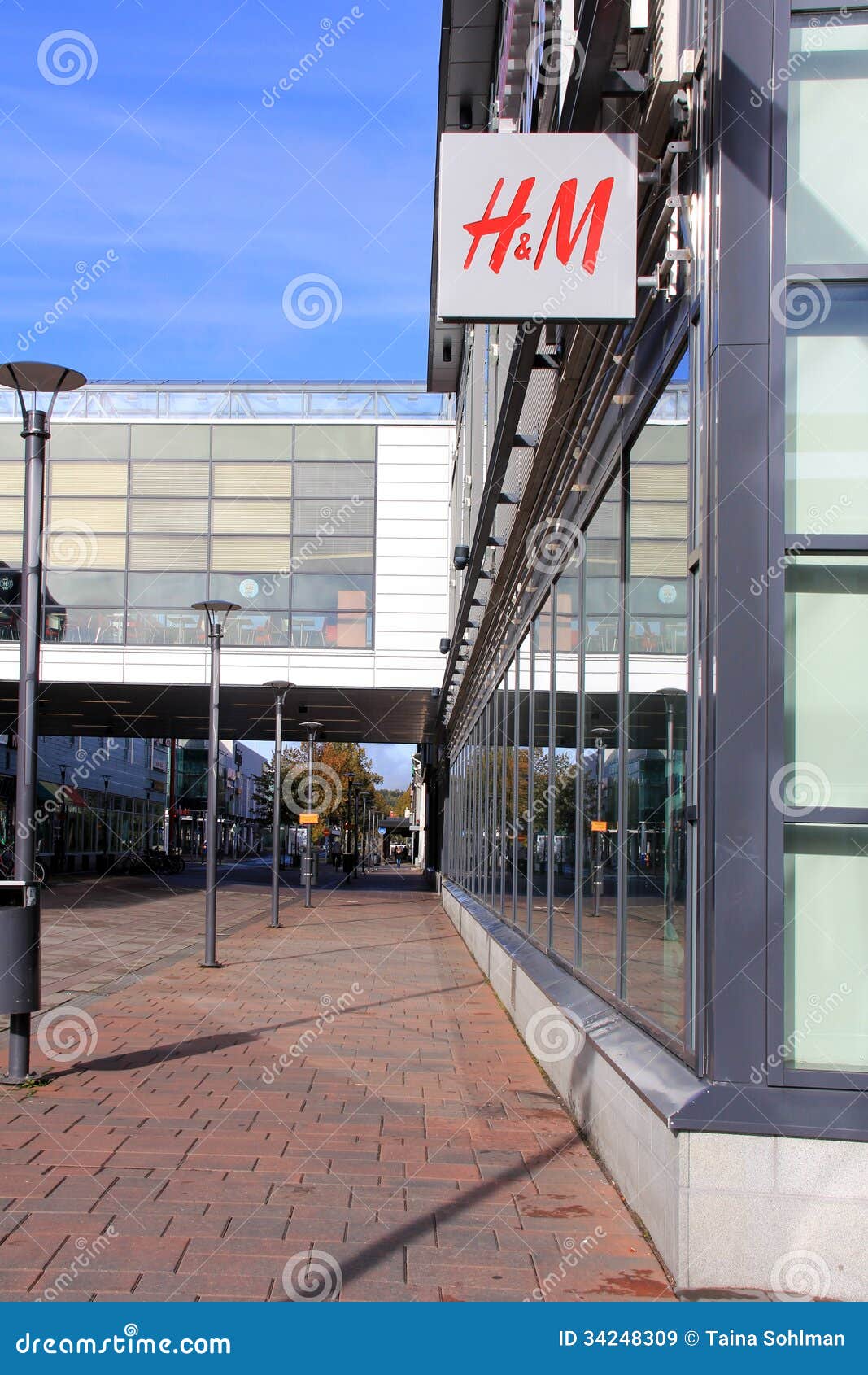 H&M Fashion Store Sign image stock éditorial. Image du fashionable ...