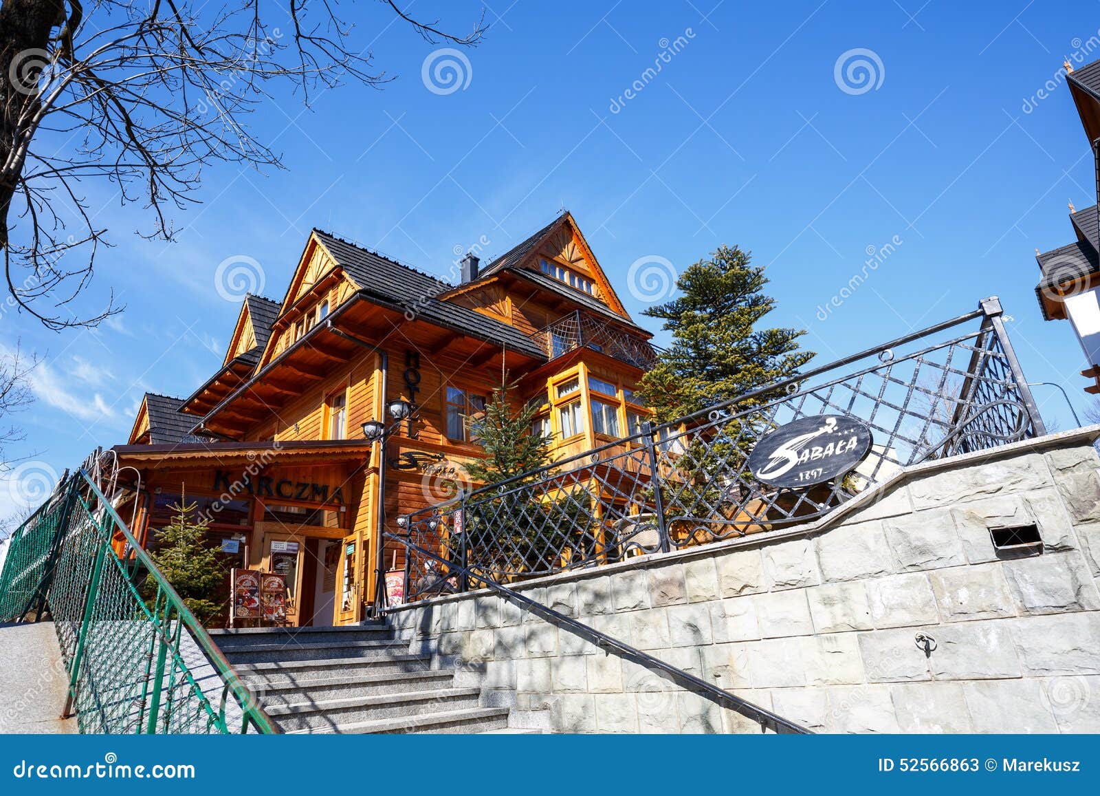 Hôtel De Sabala Chez Krupowki Photo stock éditorial - Image du type ...