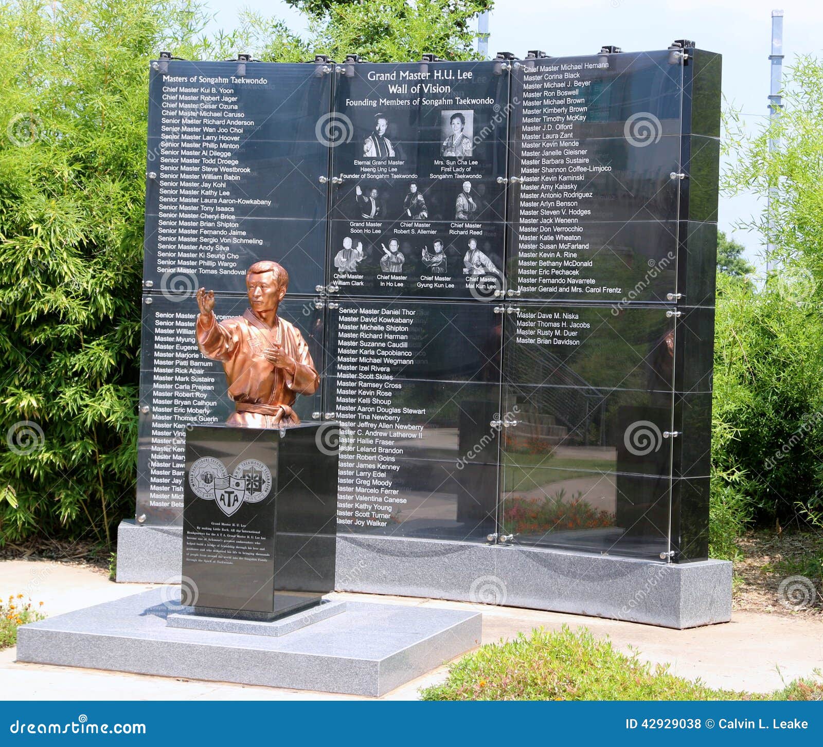 H U Lee Eternal Grandmaster Tribute Monument Fotografia Stock ...